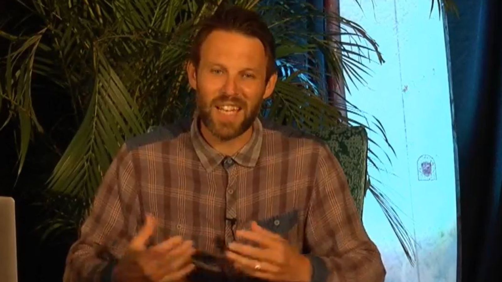 Surfing vicar Matt Timms sets up drive-in church service | UK News ...