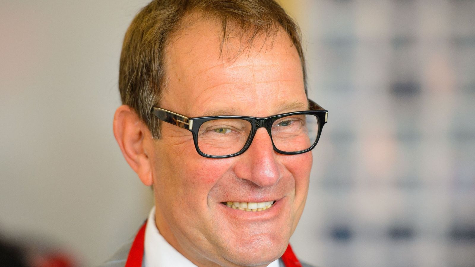 Robert Jenrick: Minister under pressure over 'unlawful' decision to ...