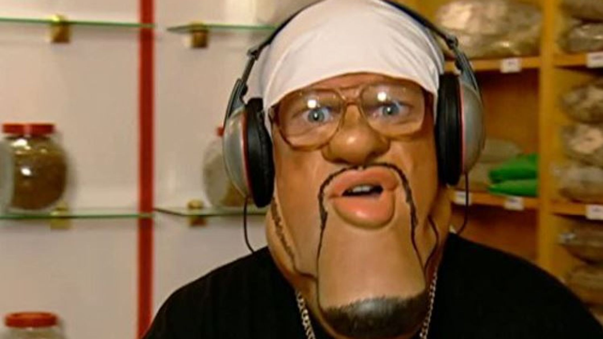 David Walliams and Matt Lucas apologise for using blackface in Little ...