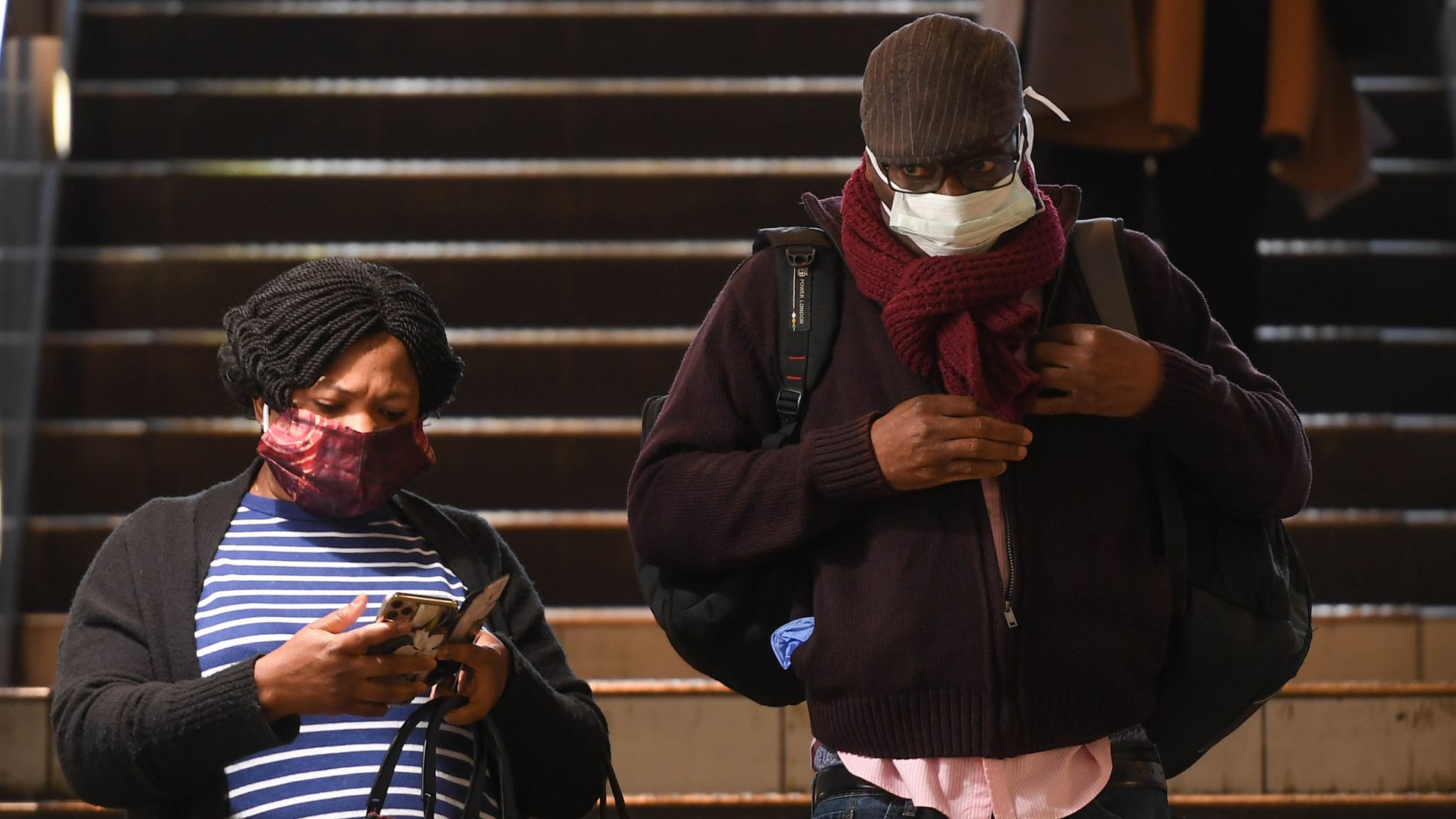 Coronavirus: Making face masks compulsory in public would stop second ...