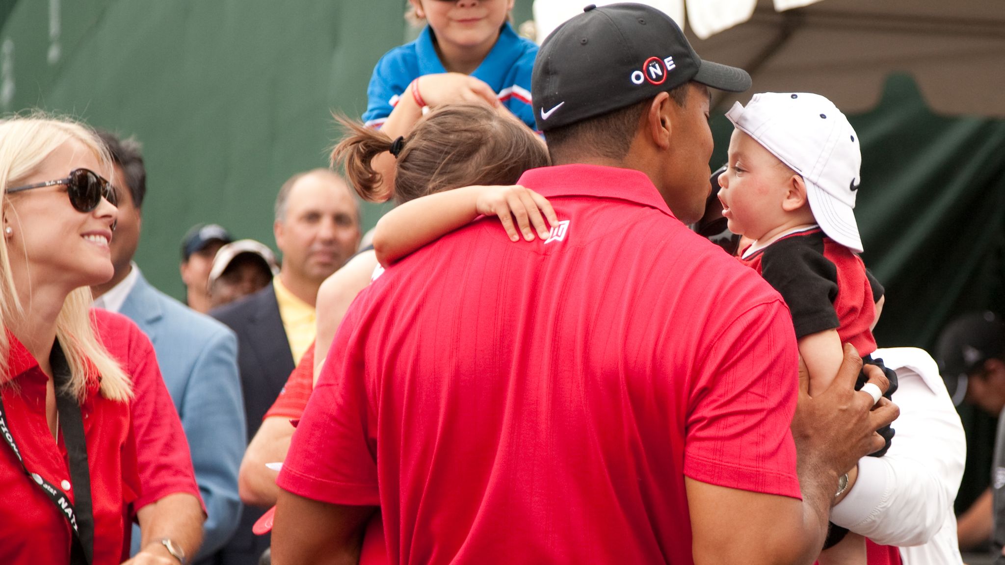Tiger Woods: Back - unseen footage documents the rise, fall and ...
