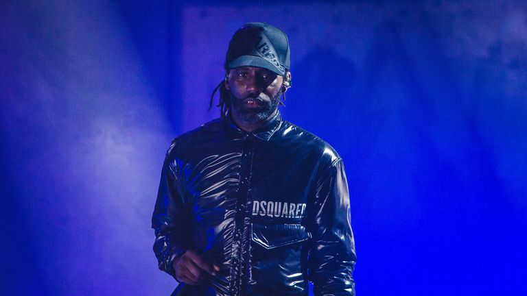 Wretch 32: Sadiq Khan calls for investigation after rapper posts video ...