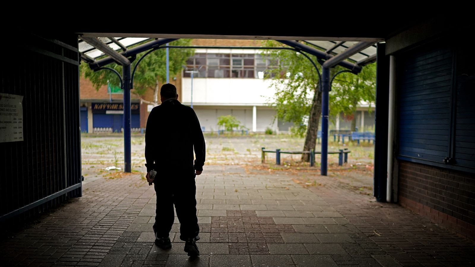 Coronavirus: 'Left behind' areas being hit harder by pandemic downturn ...