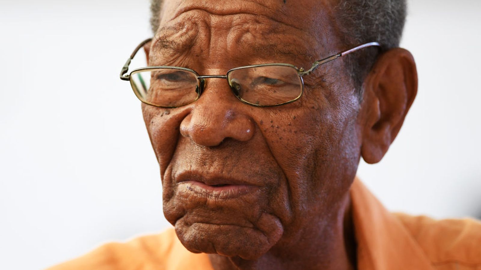 Sir Everton Weekes dies aged 95: Cricket mourns the loss of a 'legend ...