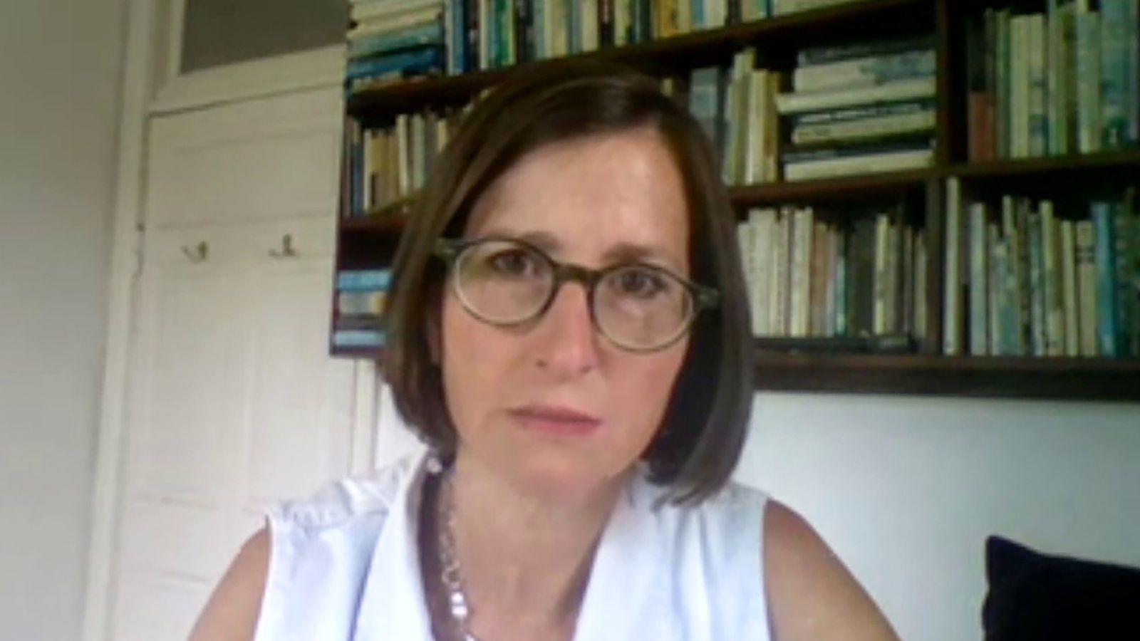 'Someone knows what happened to Madeleine' | News UK Video News | Sky News