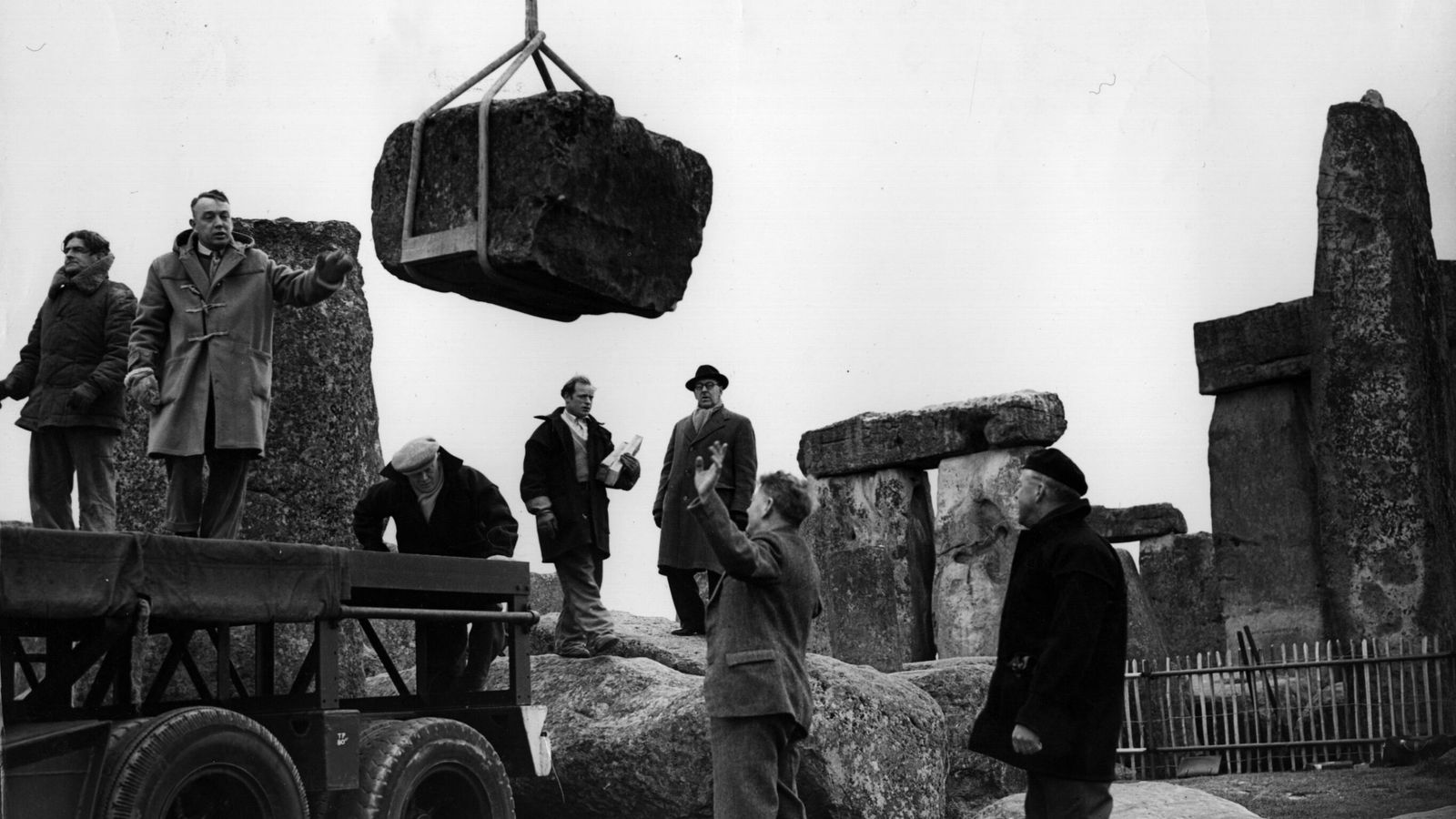 Mystery of where Stonehenge's giant stones come from solved | UK News ...