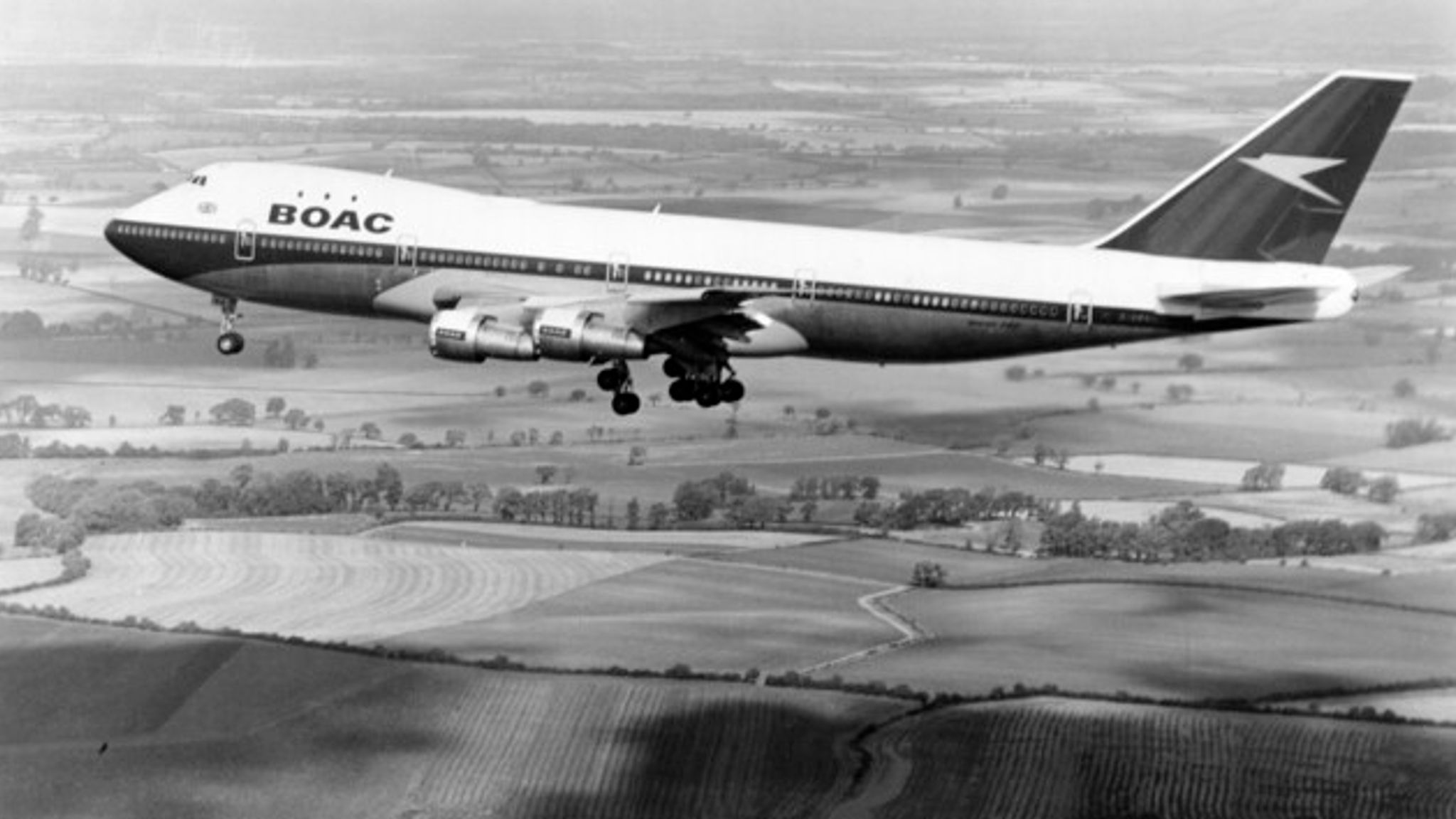 Former British Airways pilot on flying iconic Boeing 747 jumbo jet ...