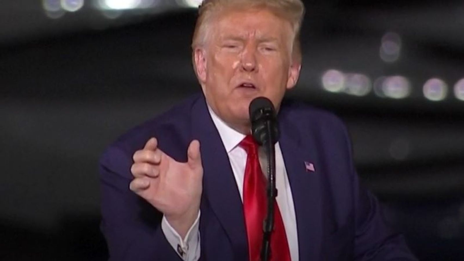 US election 2020: Donald Trump calls Democratic rivals 'nut jobs' at ...