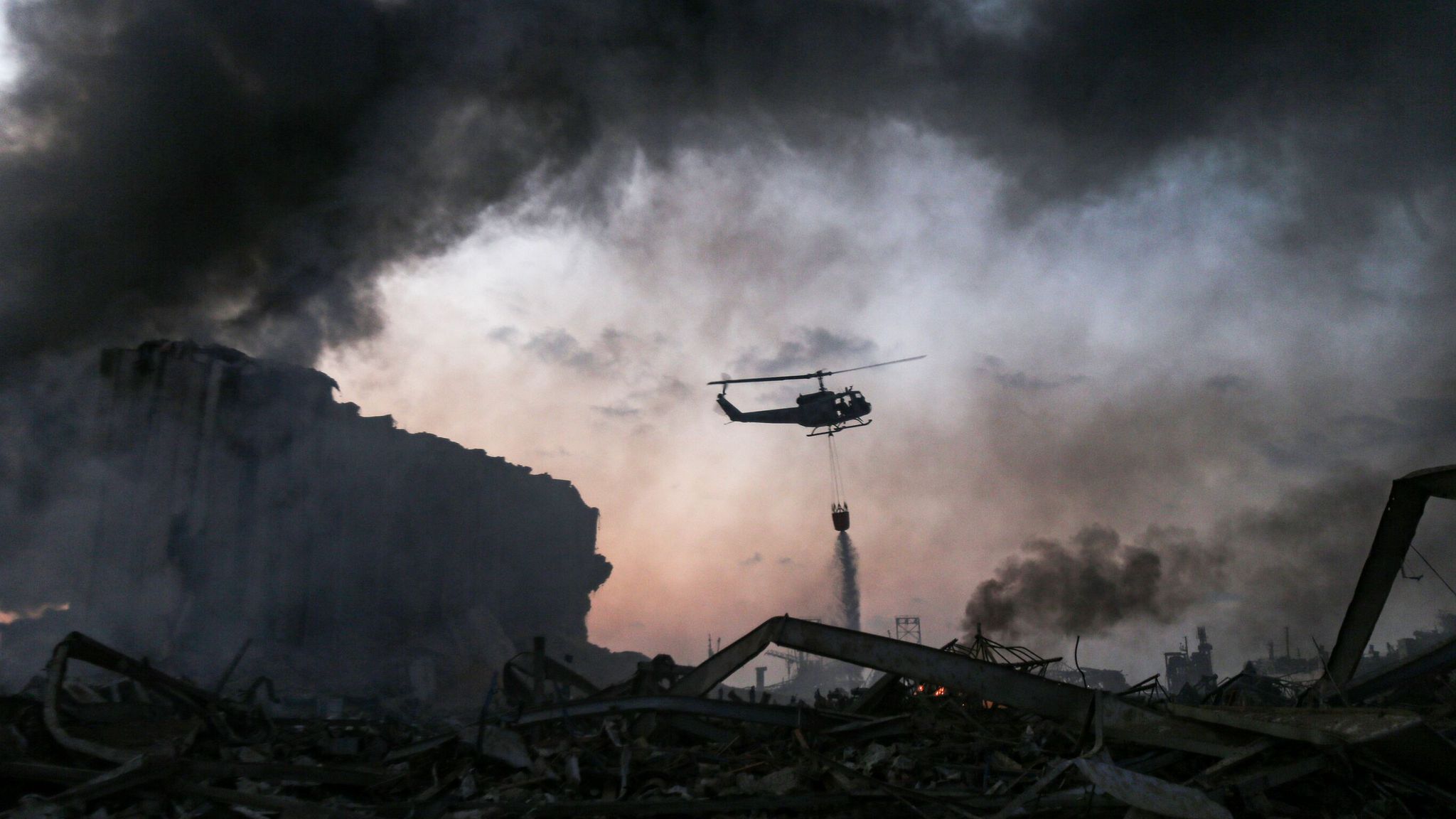 Beirut: Pictures capture huge blast and aftermath in Lebanese capital ...