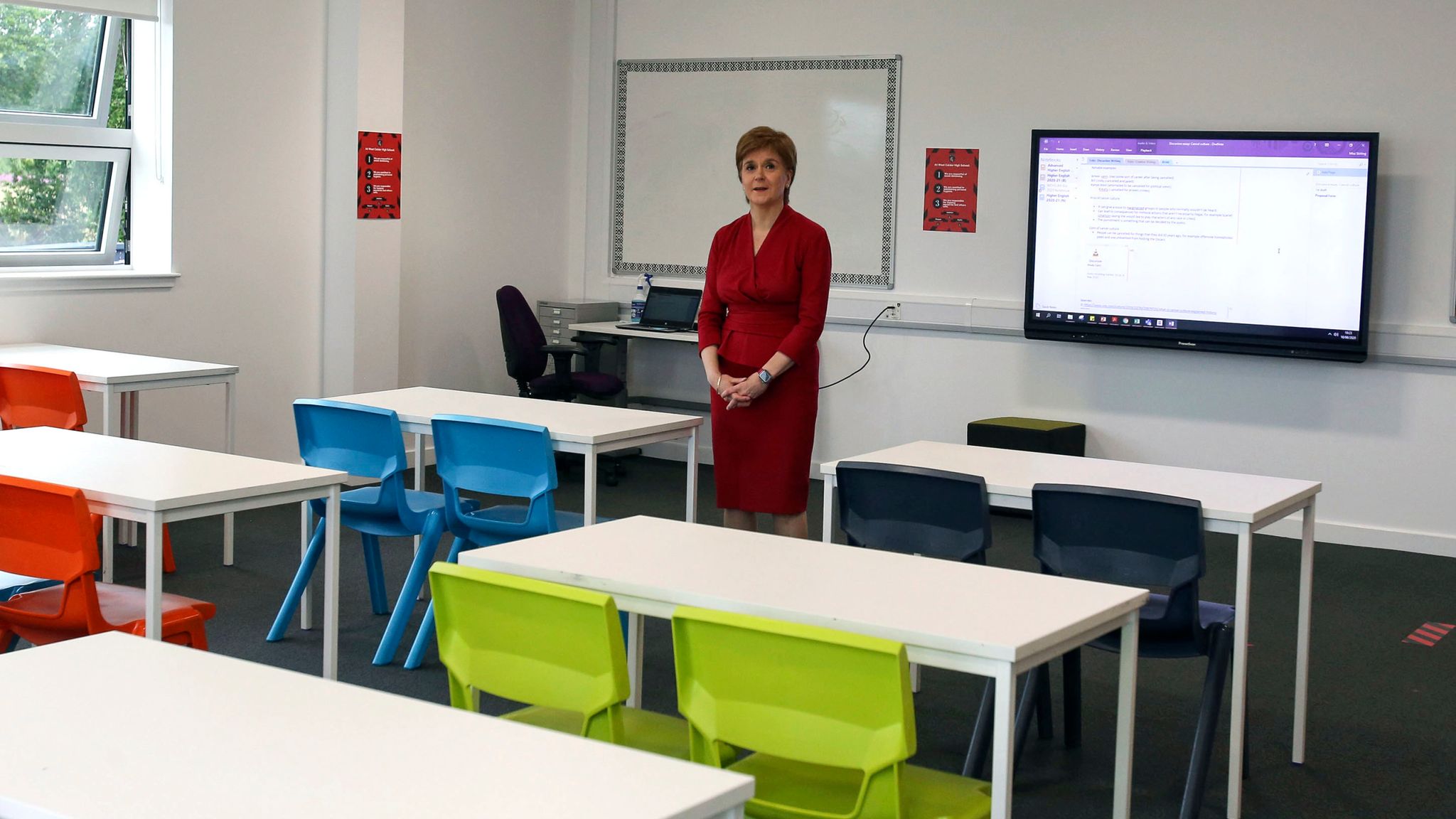 Coronavirus: Scottish schools start re-opening - but the classroom will ...