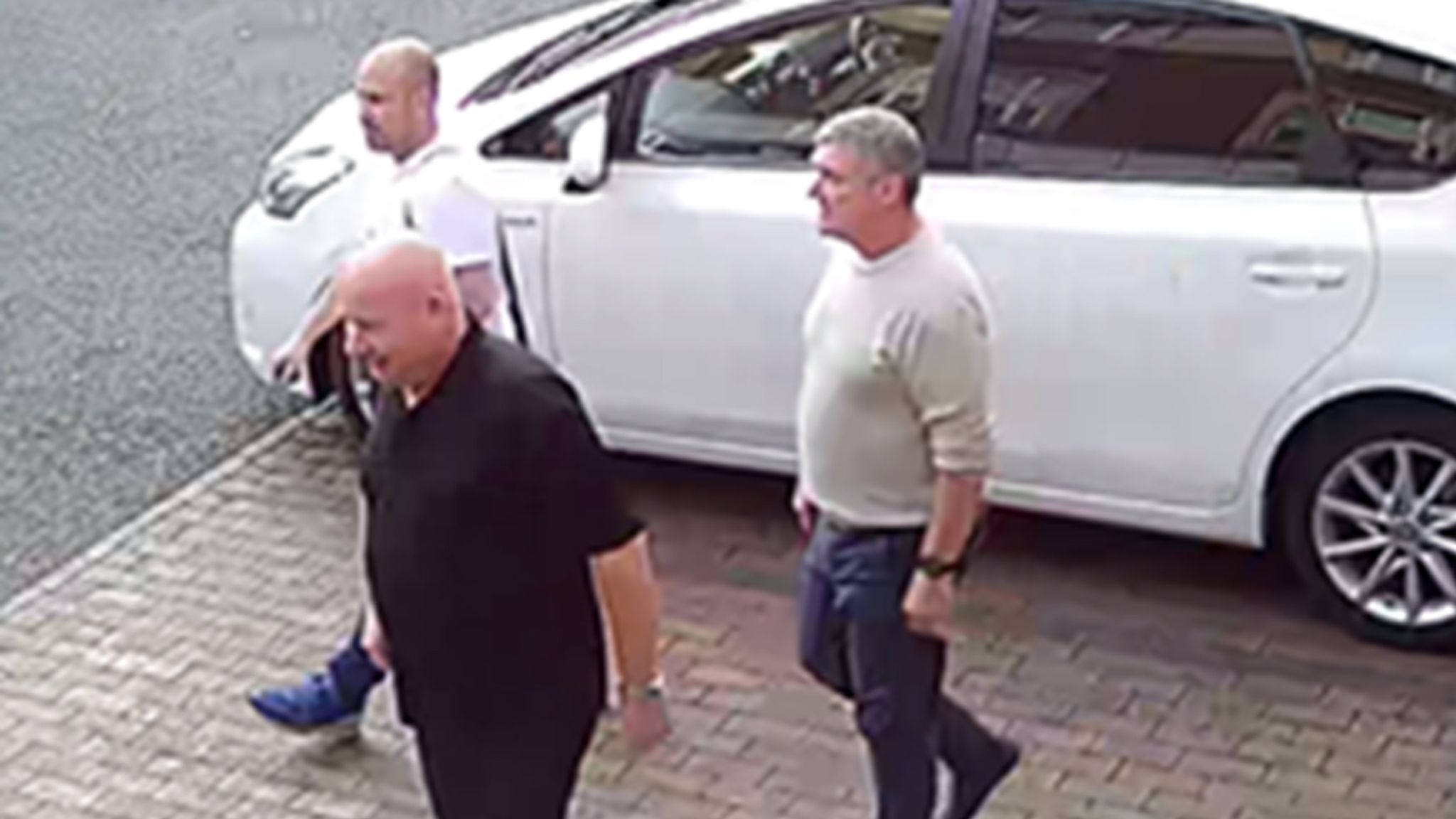 Burglars jailed for stealing more than £500,000 from homes of ...