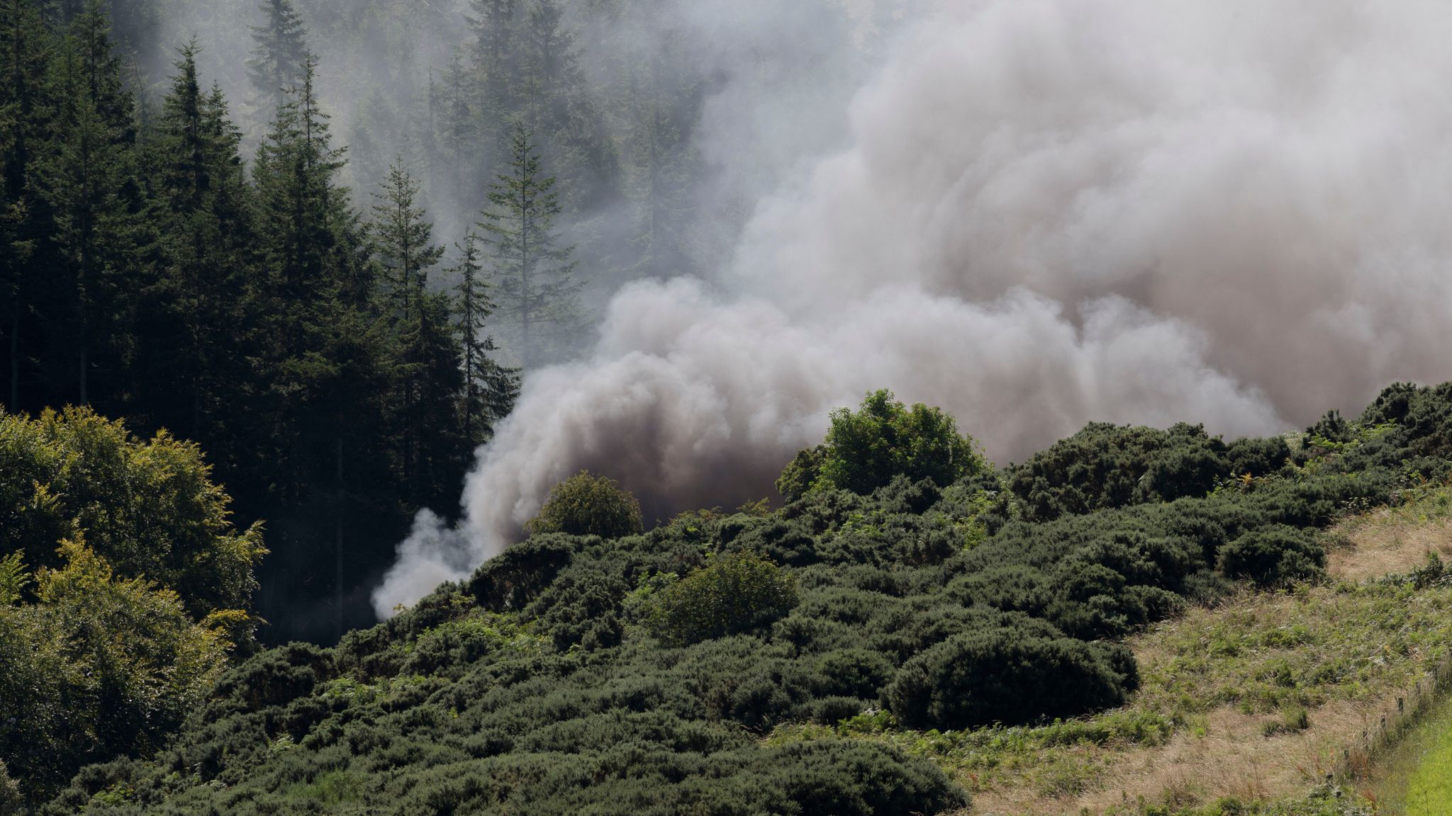 Stonehaven crash: Three people dead after train derails in ...