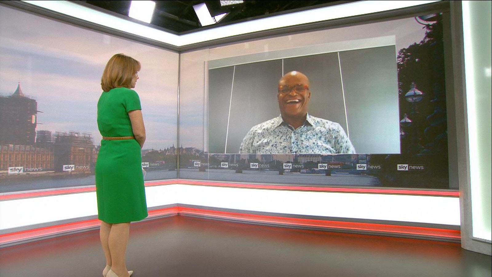 Akabusi:'Early bowel cancer diagnosis is key' | News UK Video News ...