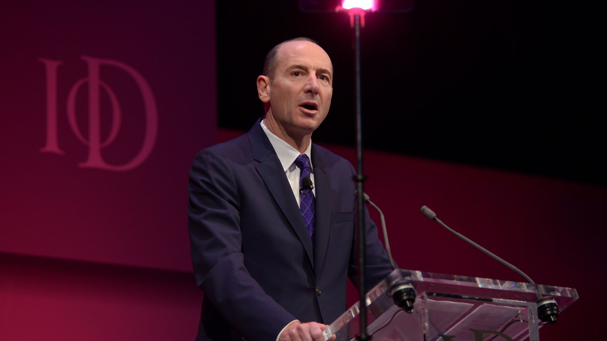 Pearson investors threaten to vote against £7.4m pay award for CEO ...