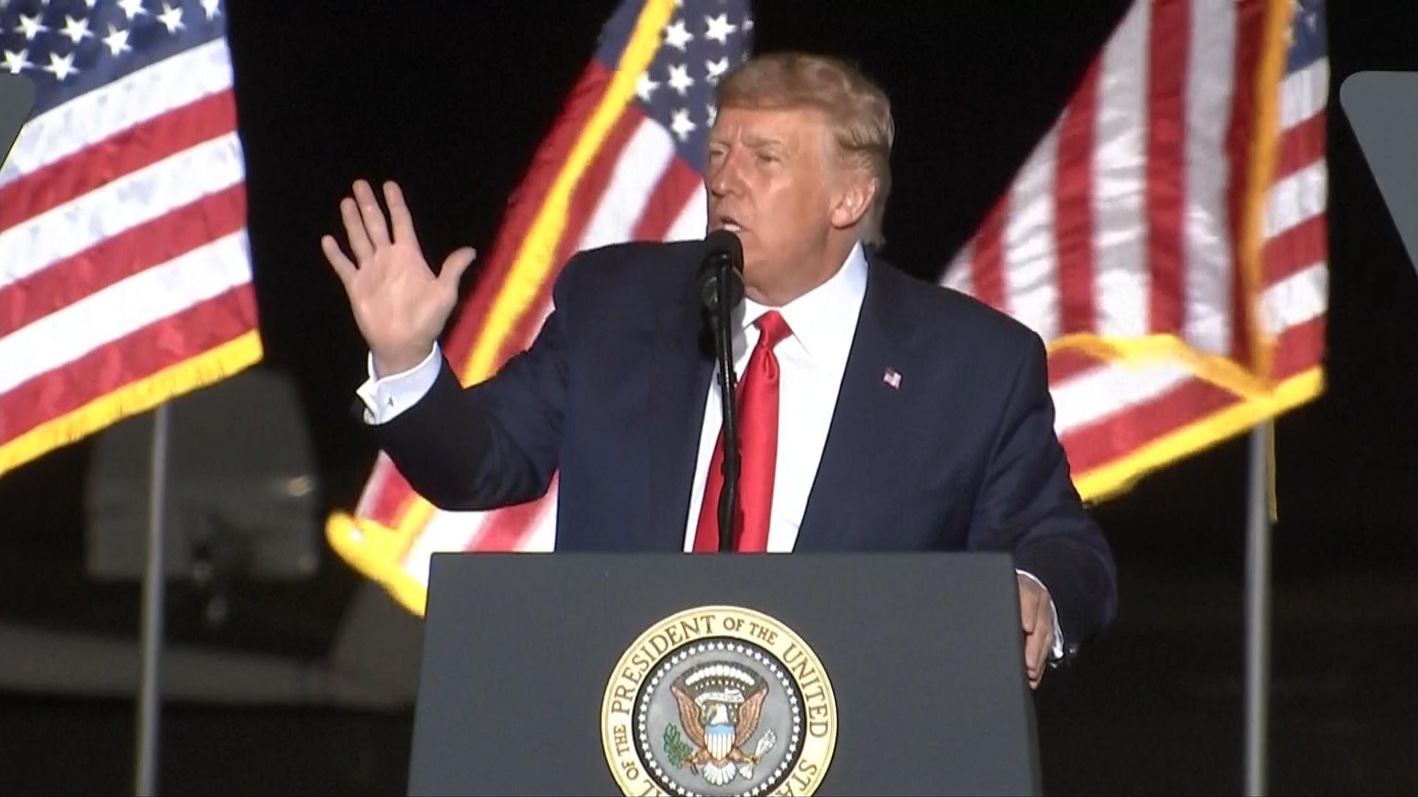 US wildfires: Donald Trump again blames deadly blazes on 'forest ...