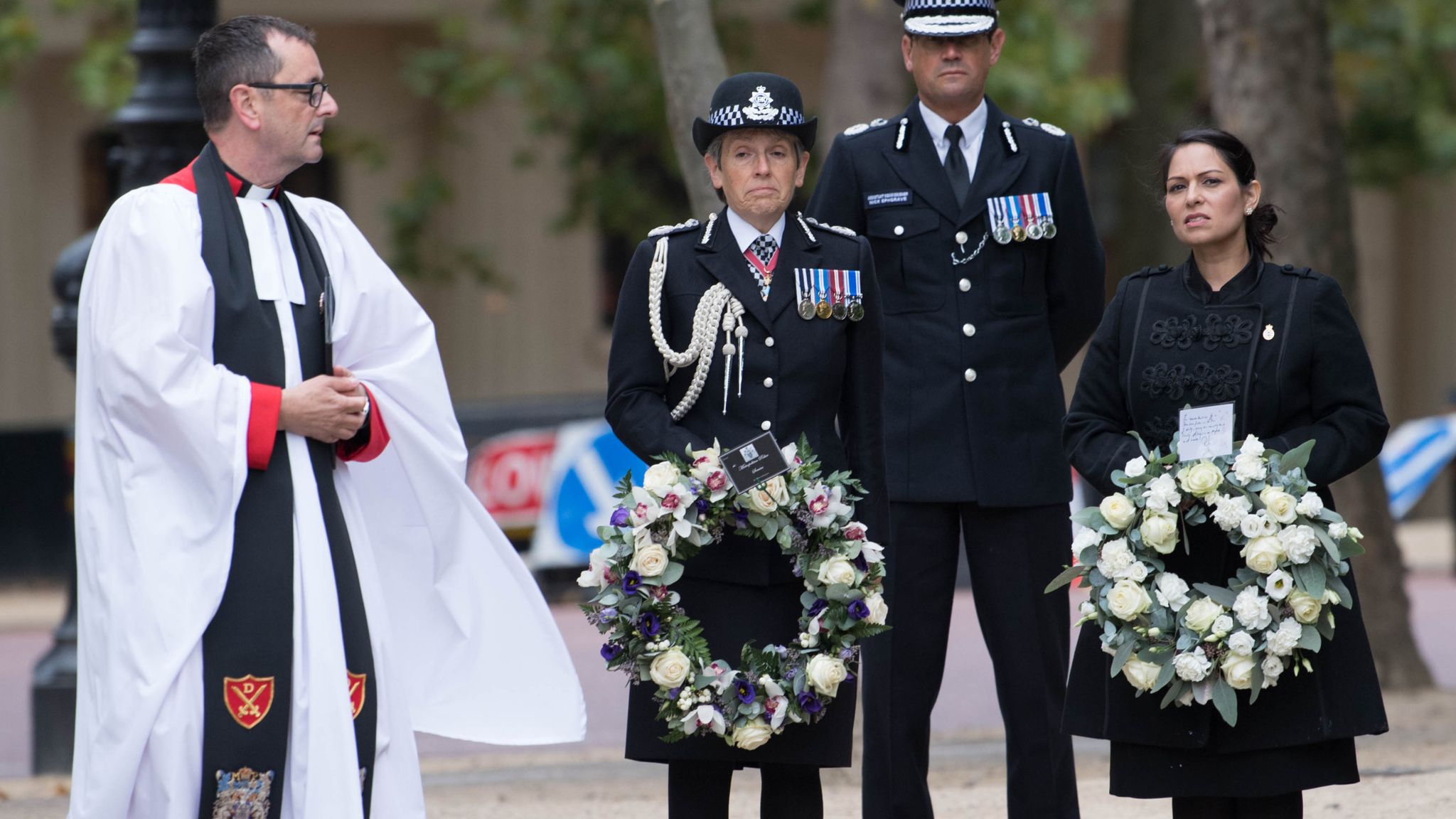 Violence against police 'getting worse', federation warns - as officers ...