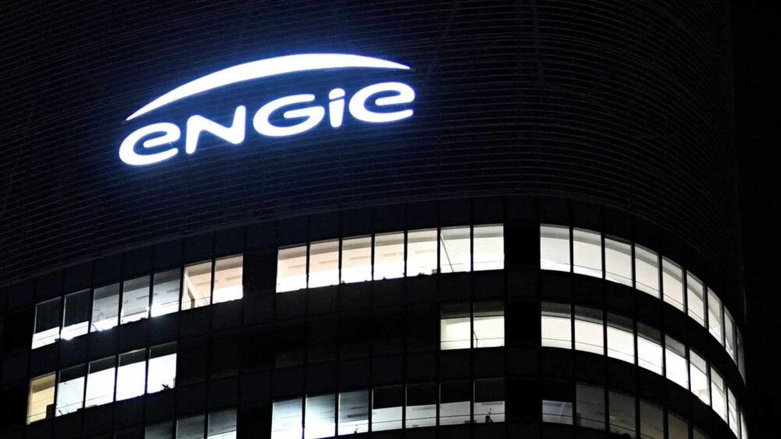 Suez on the defensive as un-French takeover tilt stirs up opposition ...