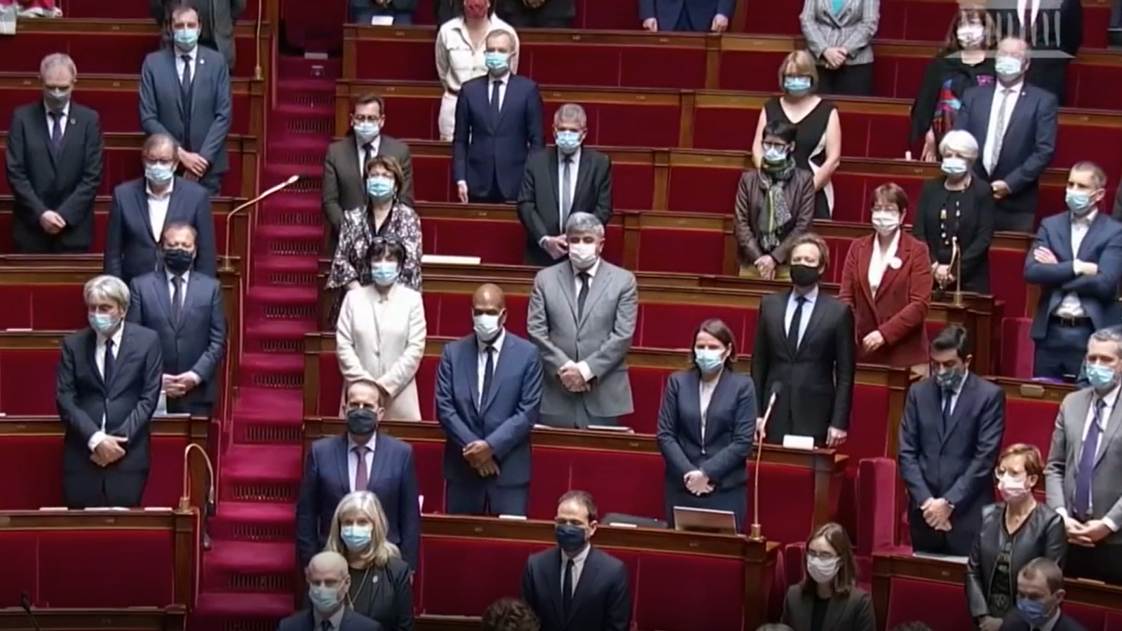 France attack: Minute's silence held in French national assembly ...