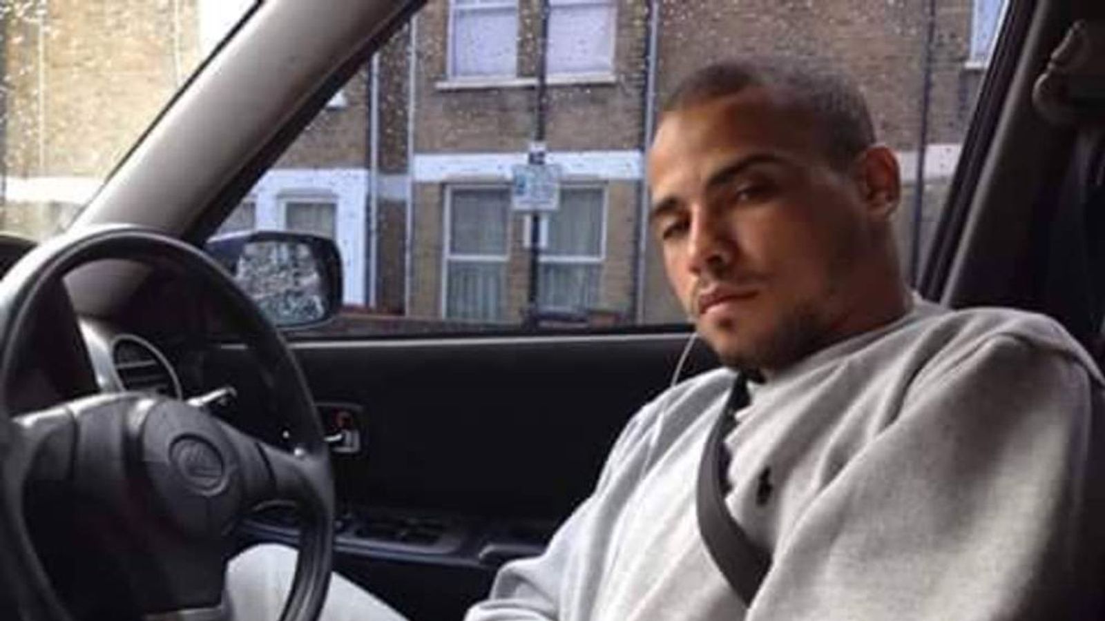 Jermaine Baker killing: Officer who shot man during foiled prisoner ...