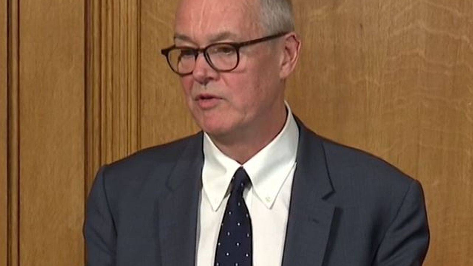 Coronavirus: Will people die as a result of politicians 'squabbling ...