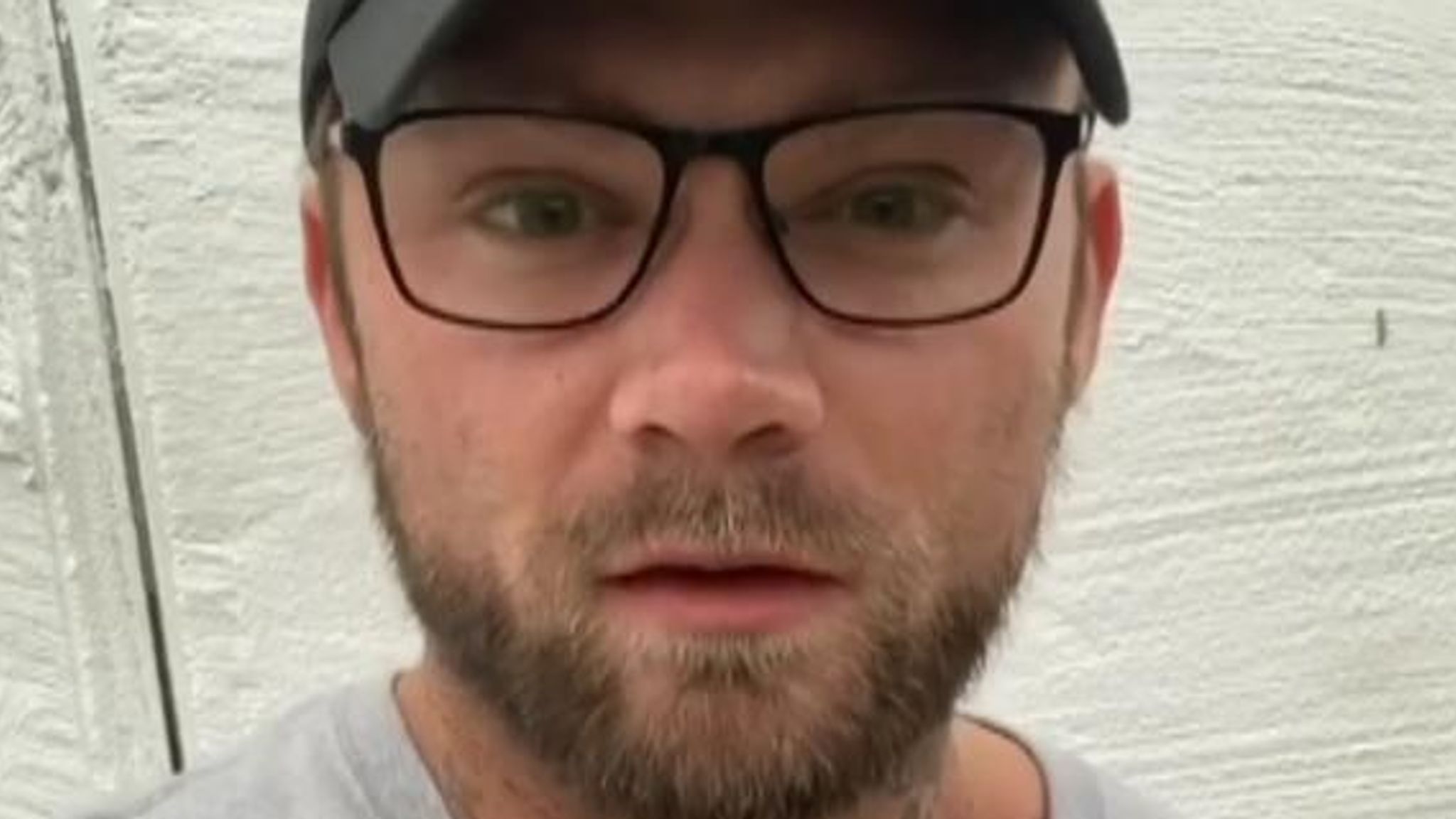 Coronavirus: Fined gym owner who got £53,000 in donations hopes to give ...