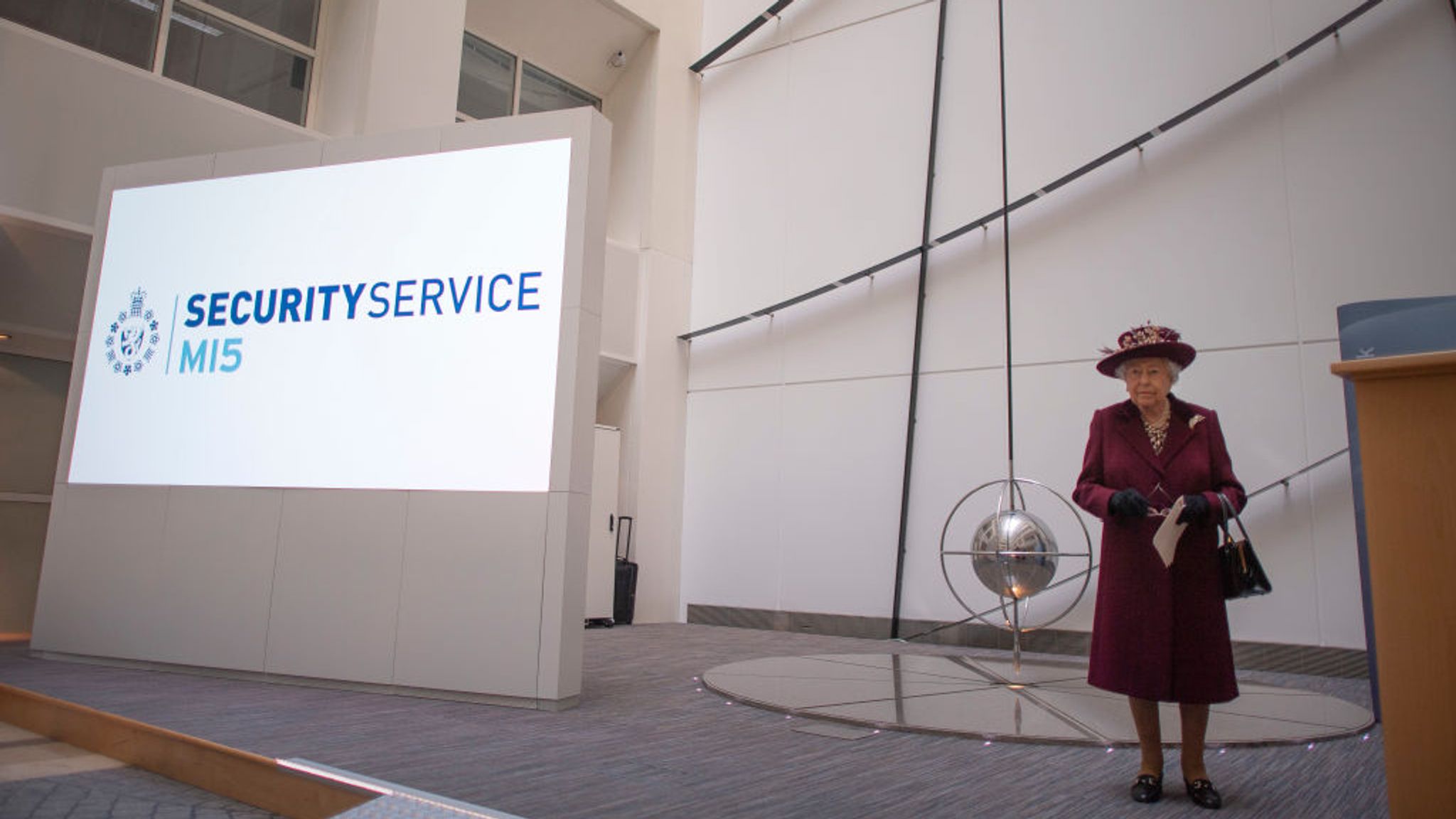 Legal challenge to MI5 policy allowing informants to commit crimes | UK ...