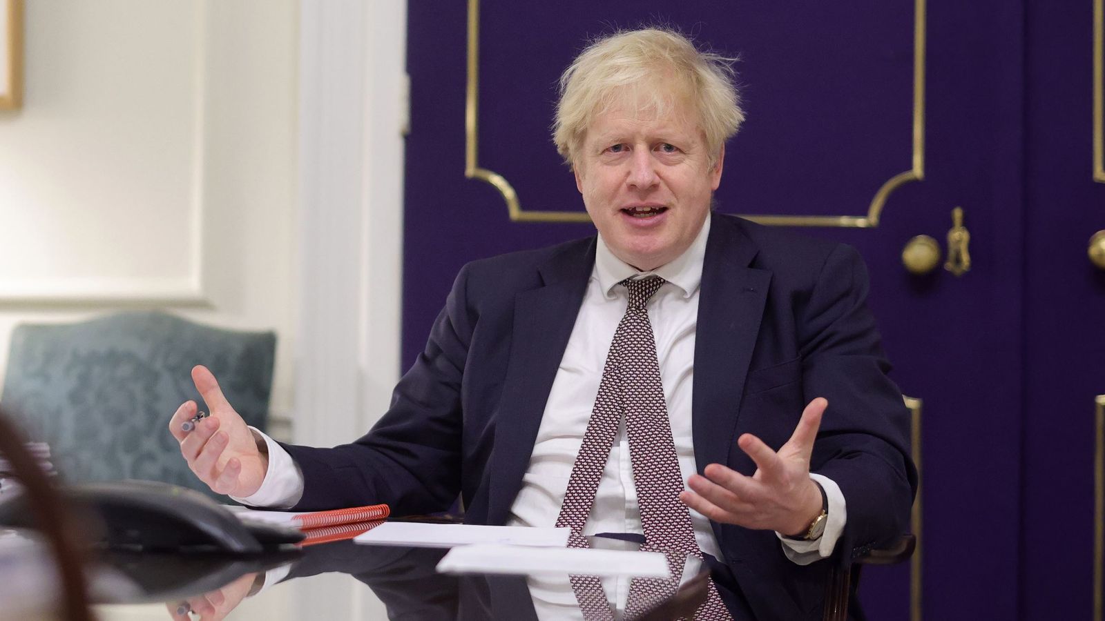 Brexit: Boris Johnson bids to woo potential Tory rebels ahead of vote ...
