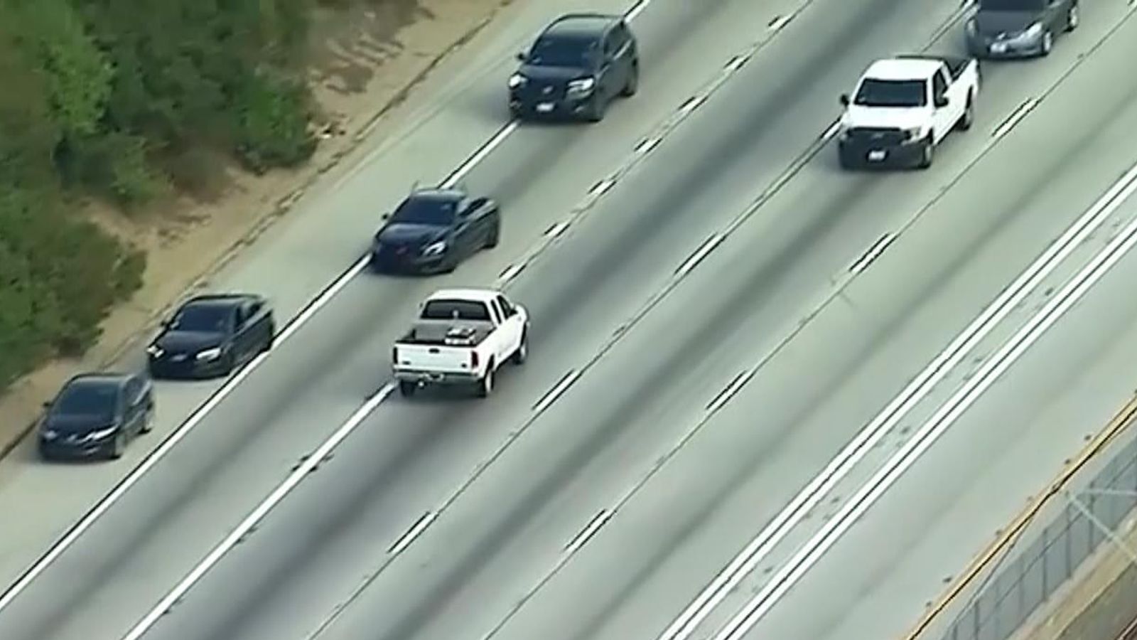 Suspect drives against traffic during cop chase | US News | Sky News Suspect drives against traffic during cop chase | US News | Sky News