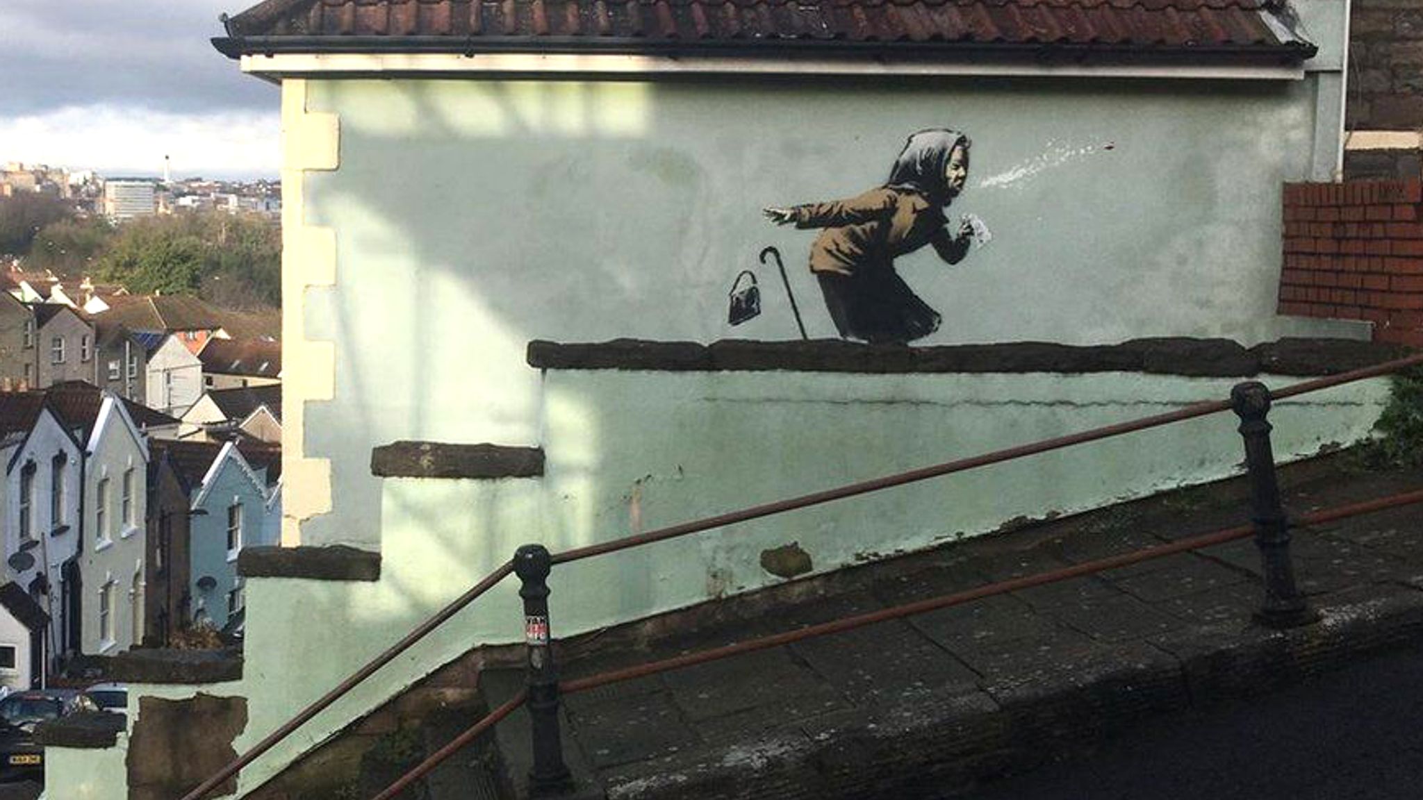 Banksy: Artist confirms street art on Bristol house is his own work ...