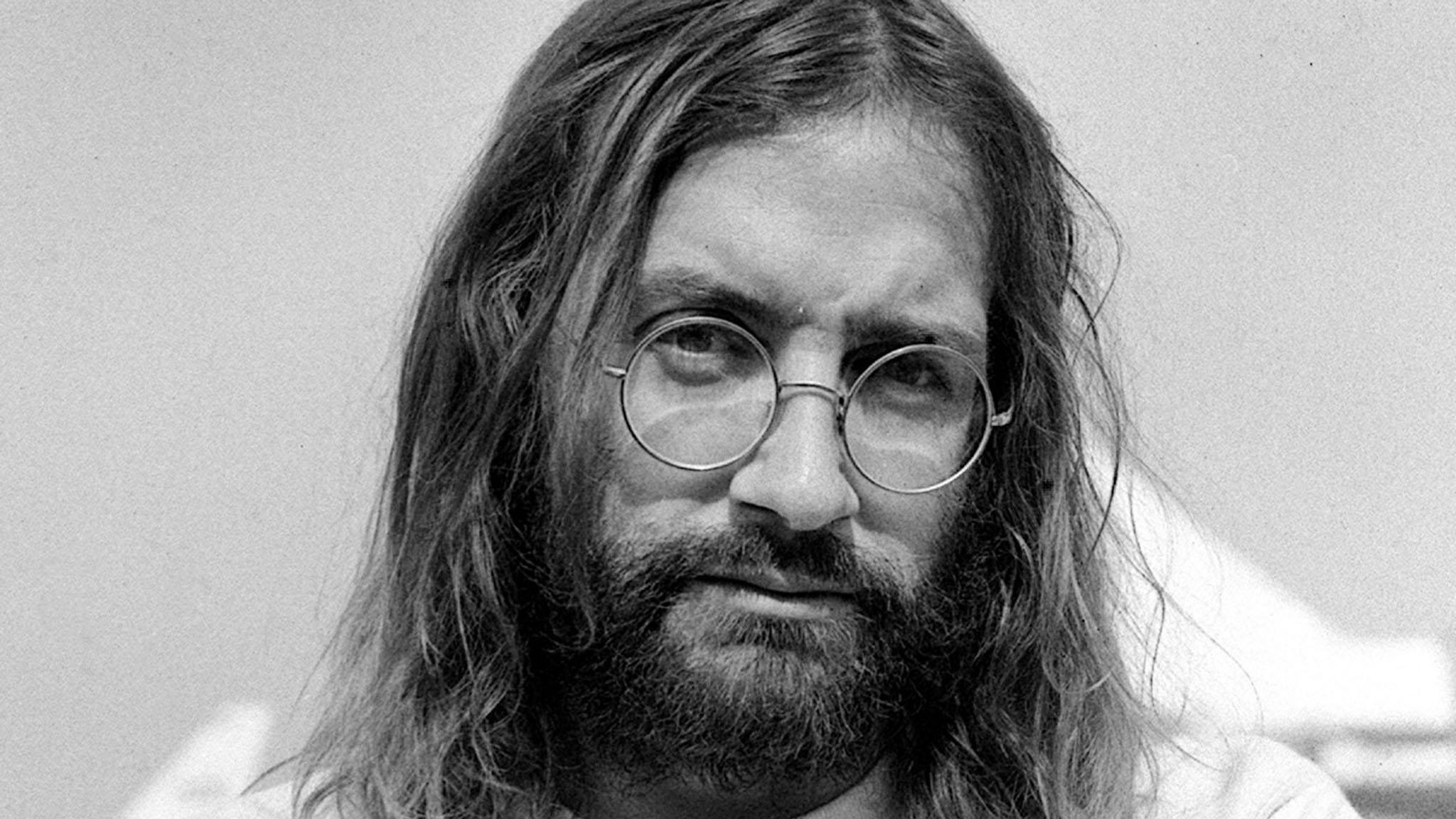 Doug Scott: Tributes paid to Everest mountaineer after death aged 79 ...