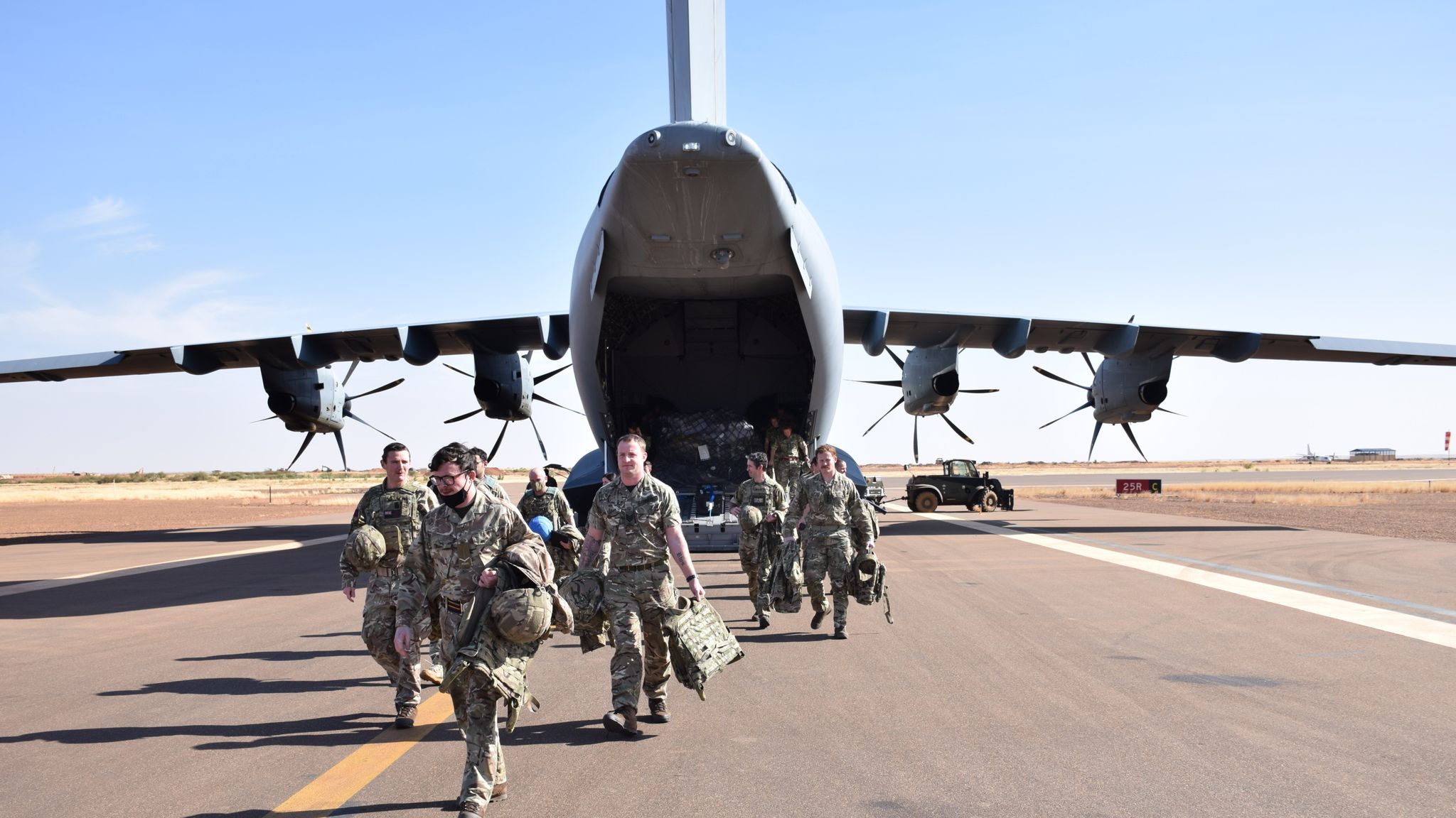 British troops deployed to war-torn Mali for UN's most dangerous ...