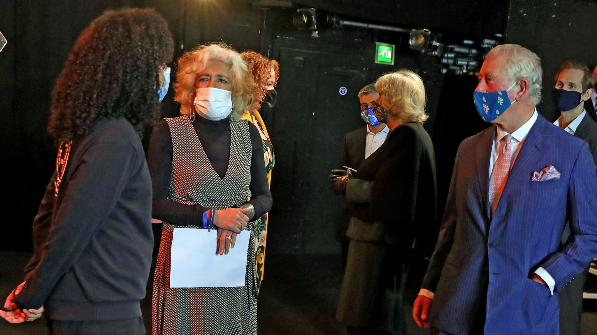 Actress performs for Prince Charles in Morrisons workwear - before ...