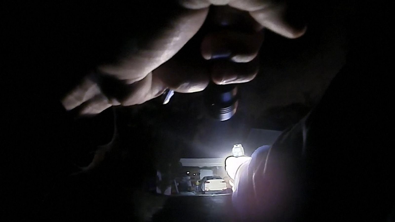 Andre Hill: Police bodycam shows shooting of unarmed black man in Ohio ...