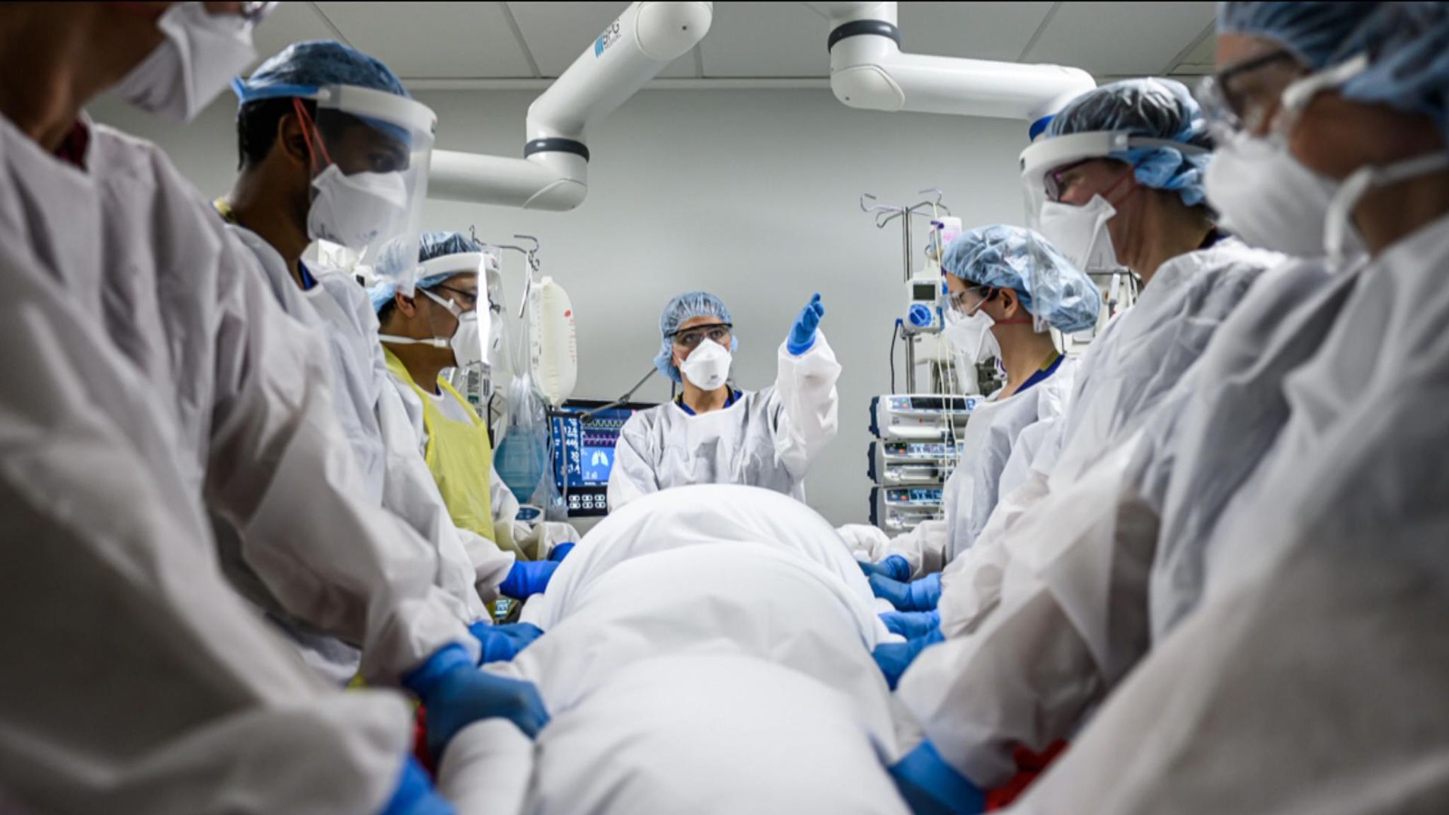 COVID-19: A doctor shares images of a London coronavirus ward | UK News ...