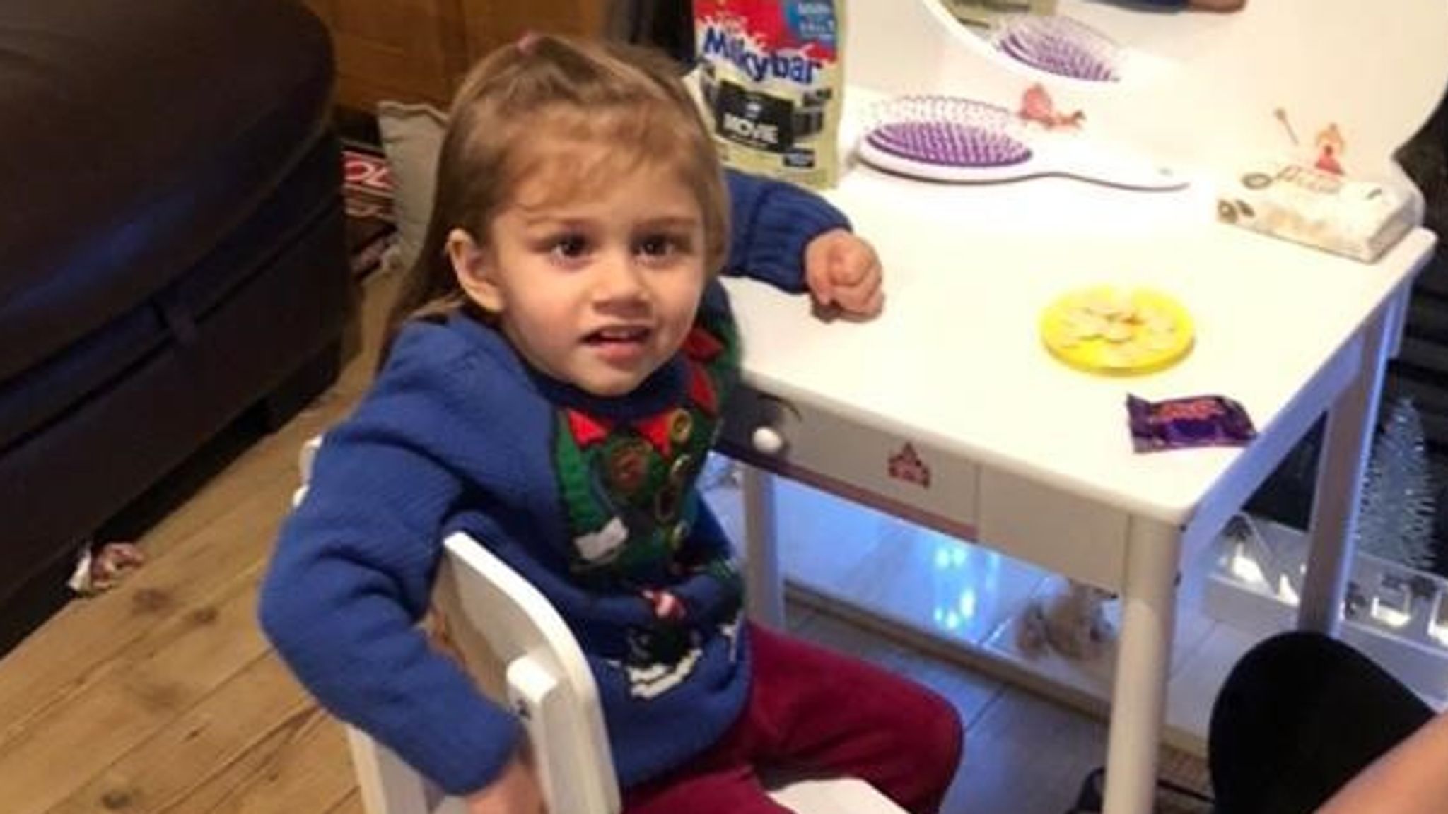 Pippa Knight: Doctors can stop treating brain damaged girl, High Court ...