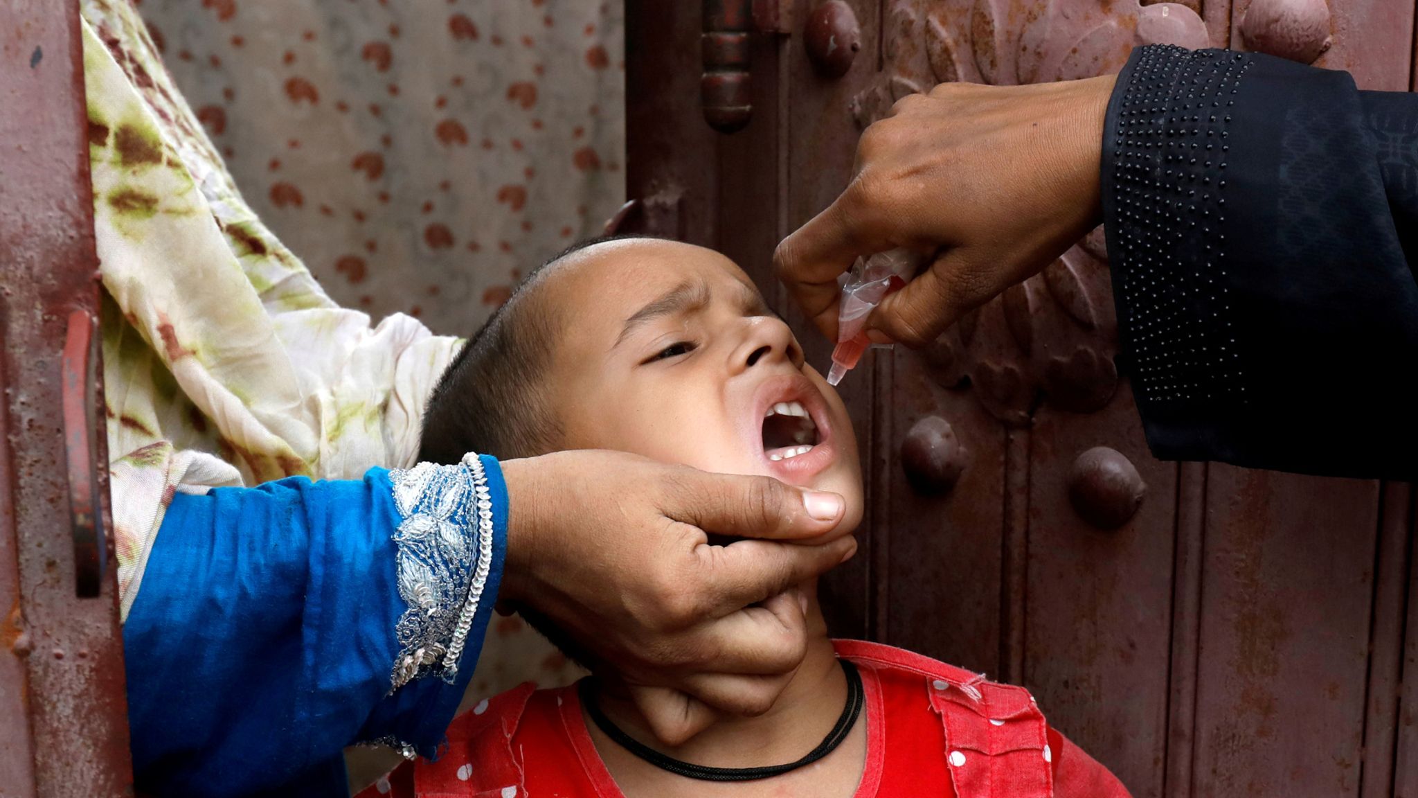 Pakistan starts polio vaccination campaign to protect 40 million ...