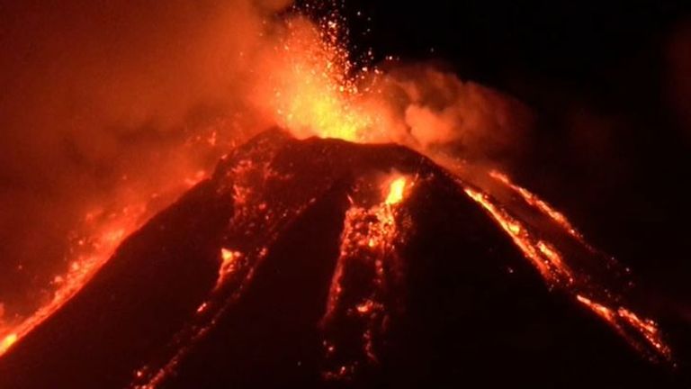 Mount Etna: Spectacular lava and ash eruption in Sicily | World News ...