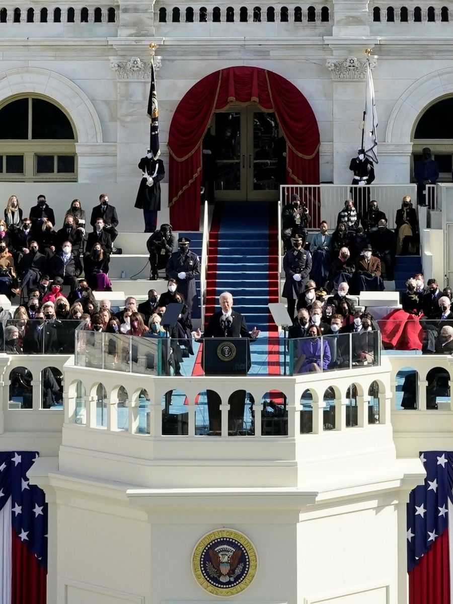 Biden inauguration: Who was there - and how the crowd compares with ...