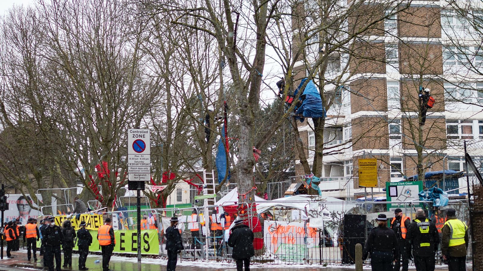 Climate protesters occupy tunnel at Highbury Corner to save trees | UK ...