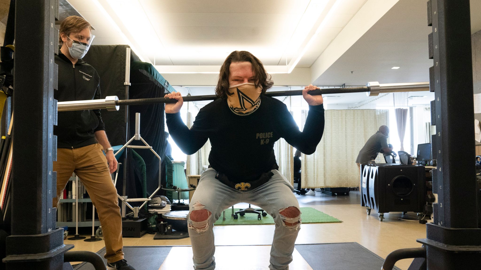 Doctors pull off rare double transplant to give man new face and hands ...