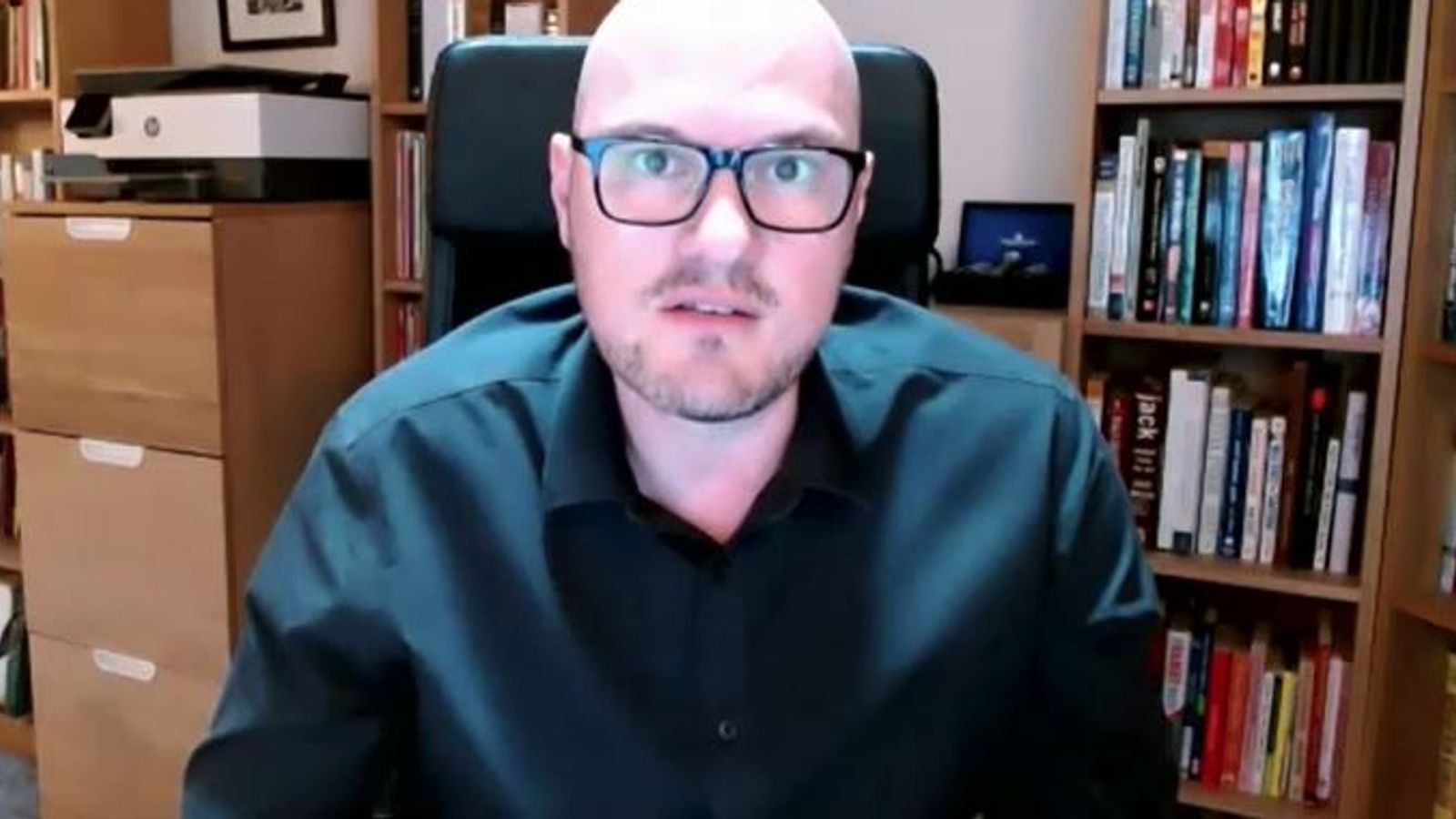 Suez Canal: UK firm warns stranded Ever Given could mean higher prices ...