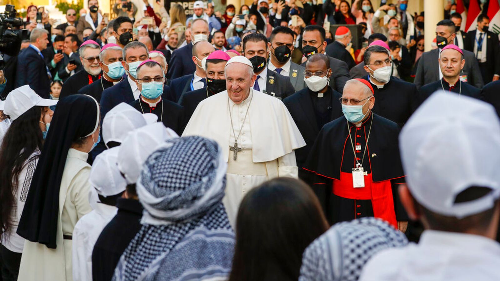 Pope holds Mass at Iraq cathedral after historic meeting with Muslim ...