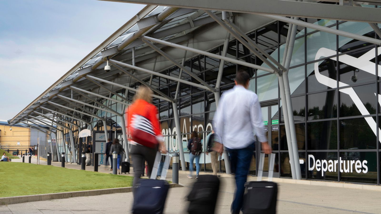 Vulture fund swoops for stake in Southend Airport-owner Esken | Money ...