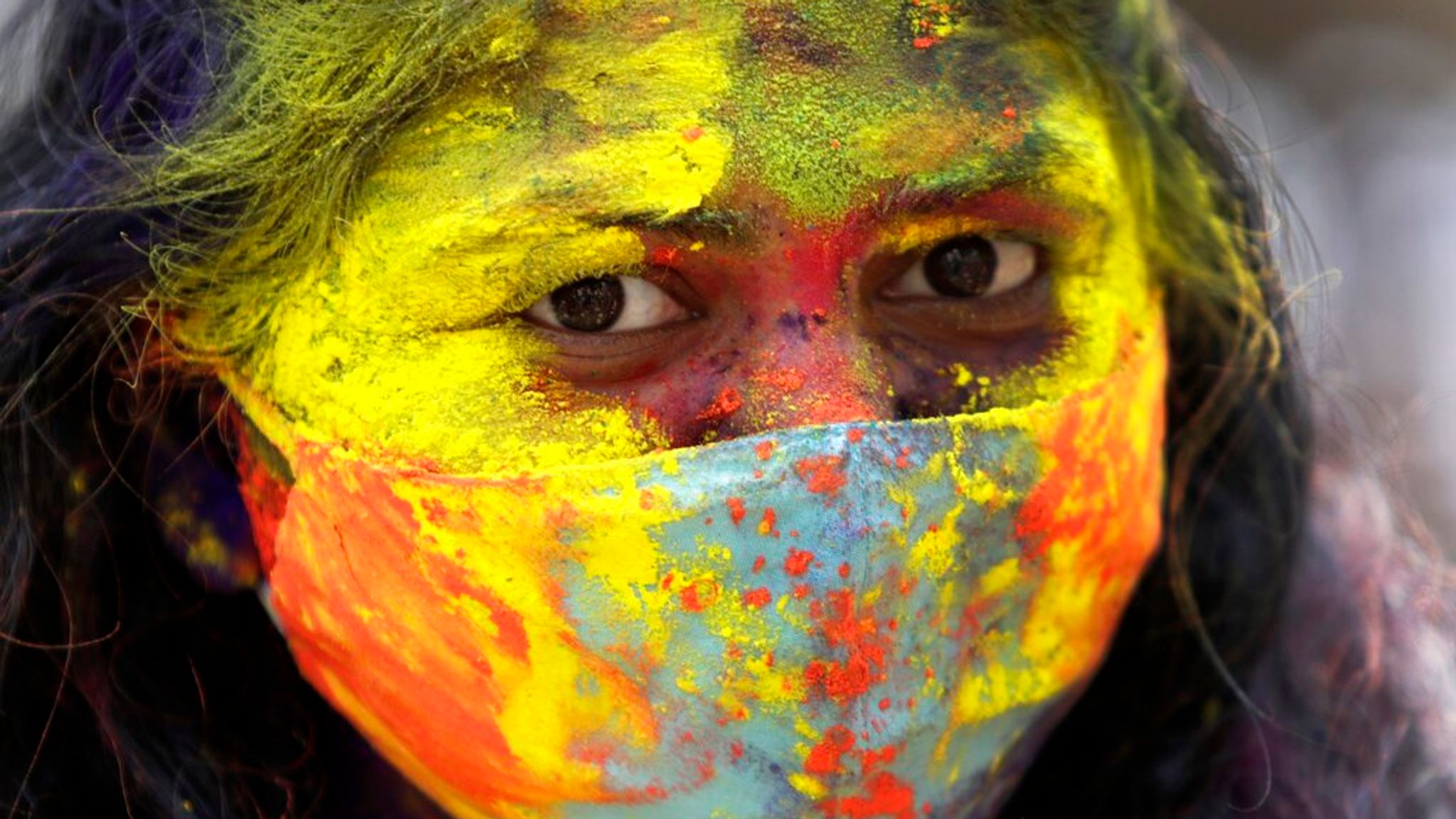 COVID-19: Hindus gather for Holi celebrations despite virus cases ...