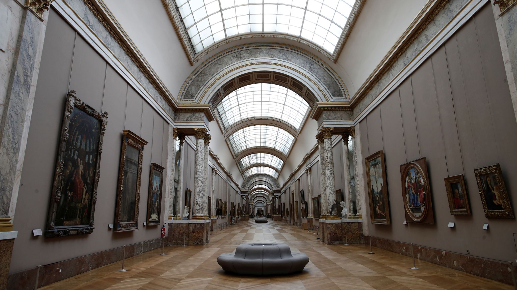 Louvre gives art lovers plenty to smile about as it puts entire ...