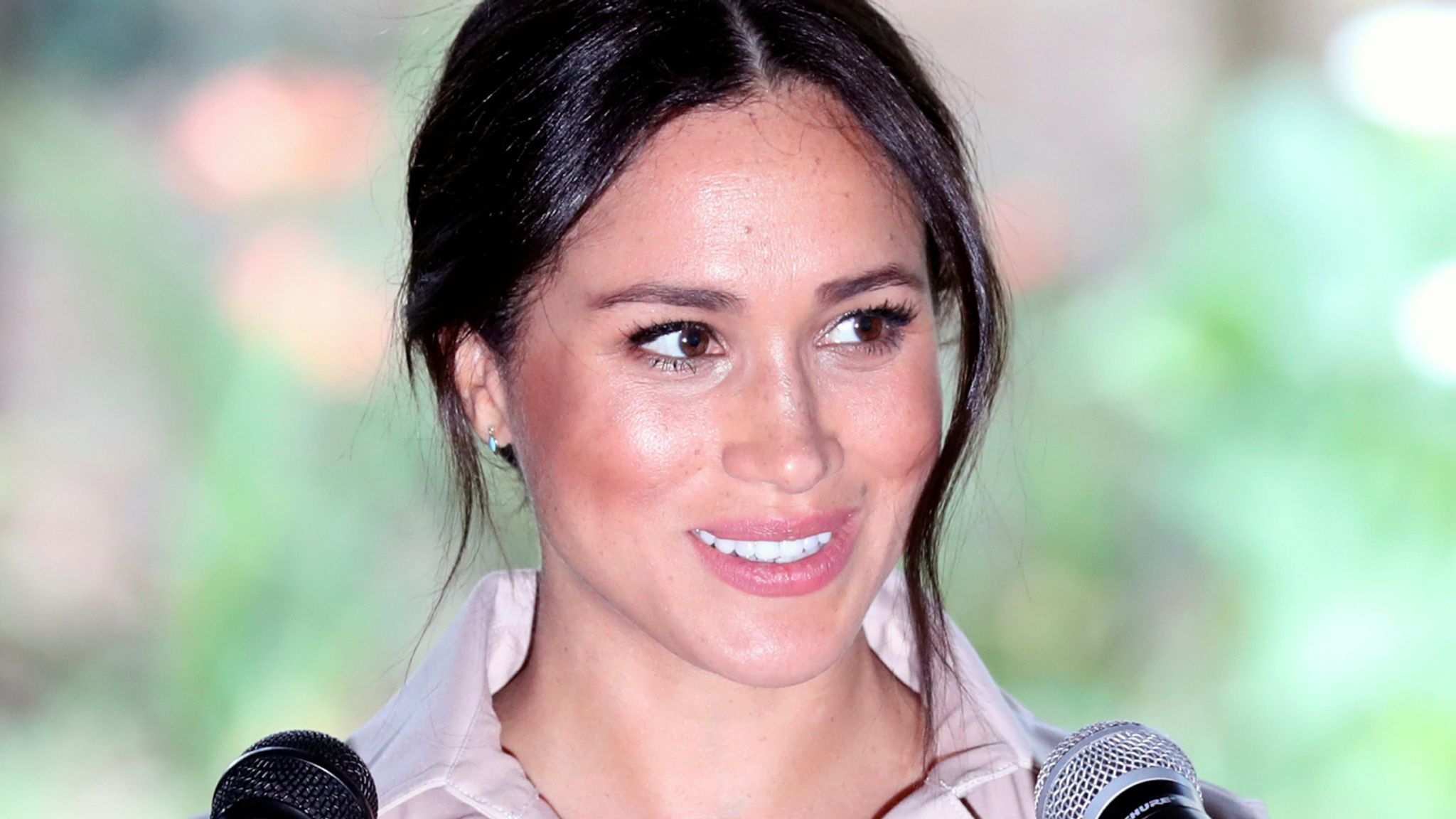 Meghan Mail On Sunday statement: Front page comment on Duchess of ...