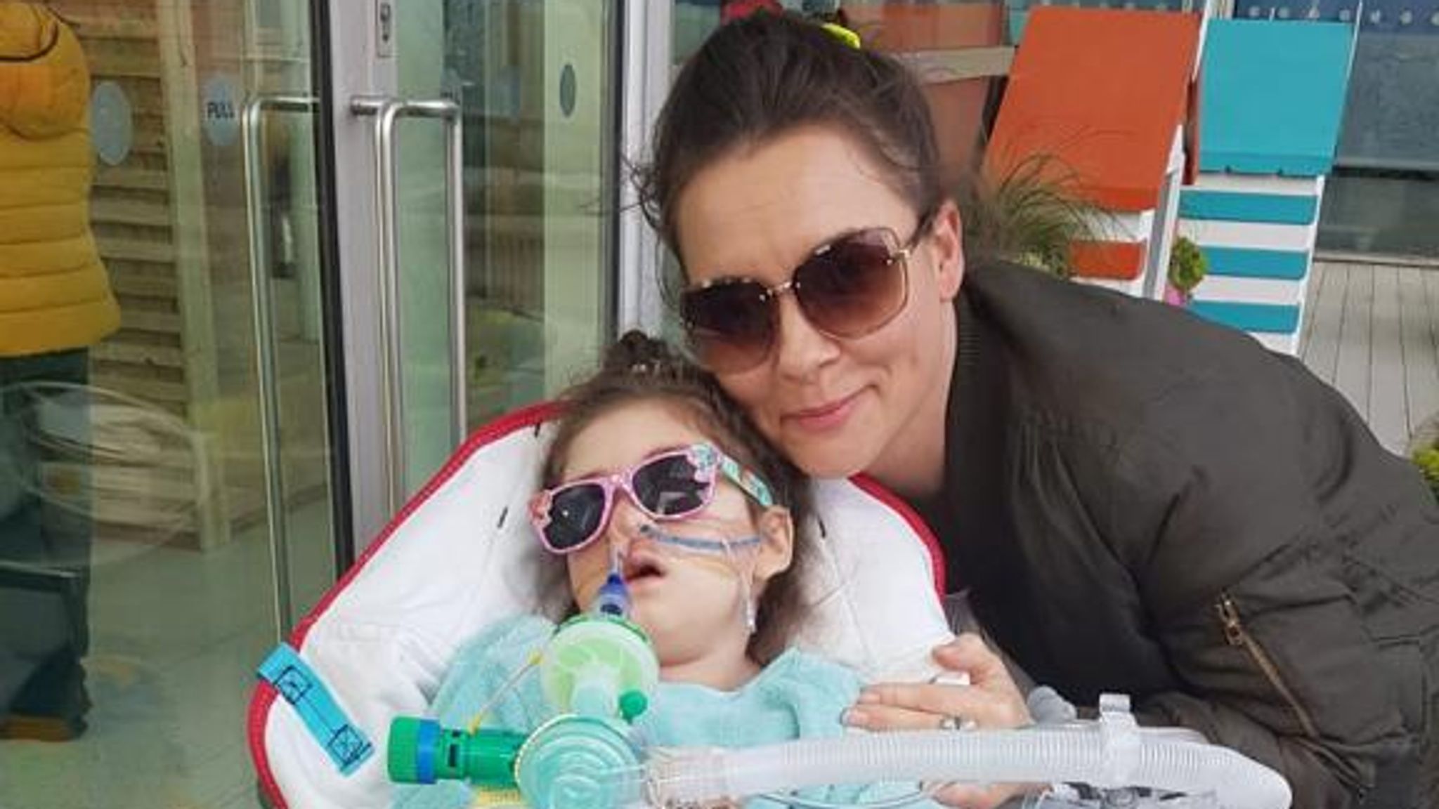 Mother who wants doctors to keep treating brain-damaged daughter to ...