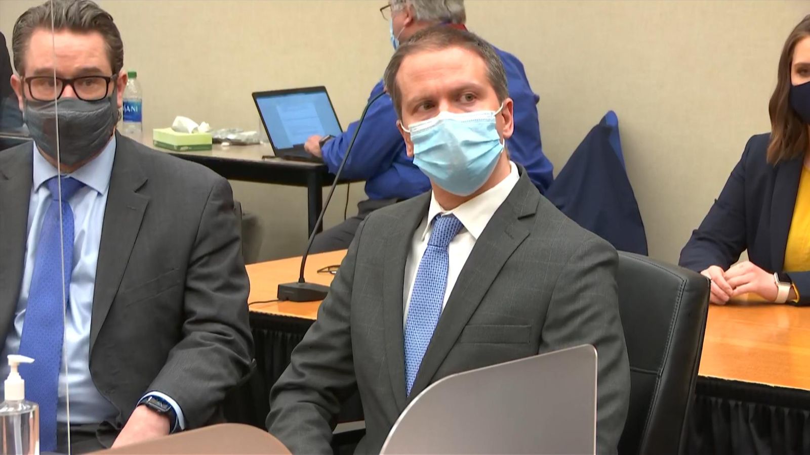 Derek Chauvin: George Floyd's killer was stabbed 22 times with ...