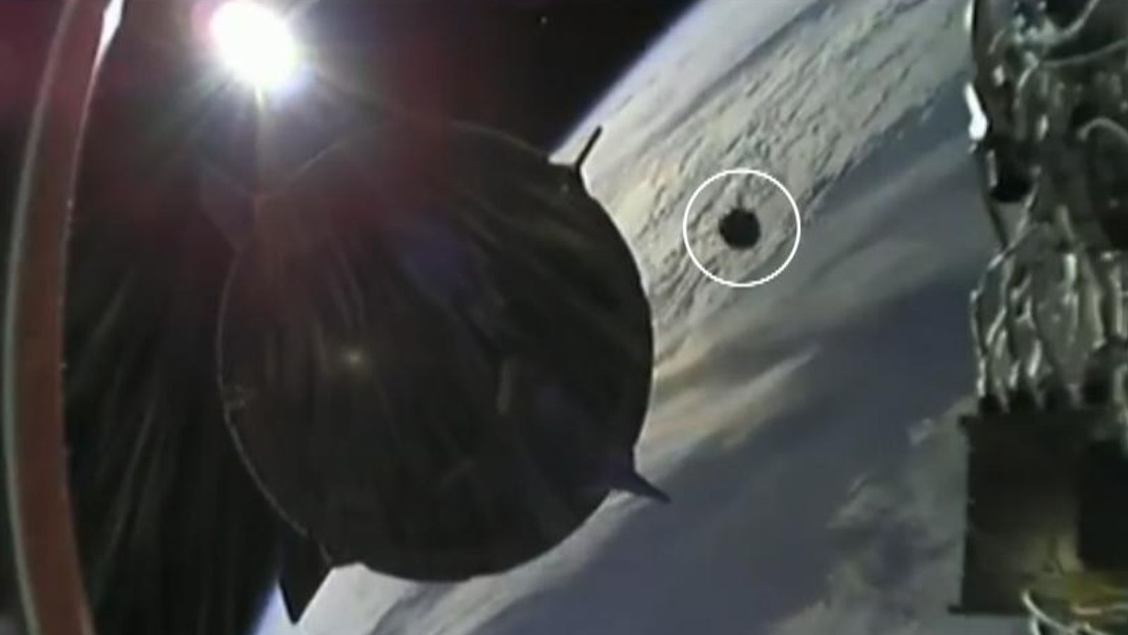 SpaceX capsule appears to avoid collision with space junk | Science ...
