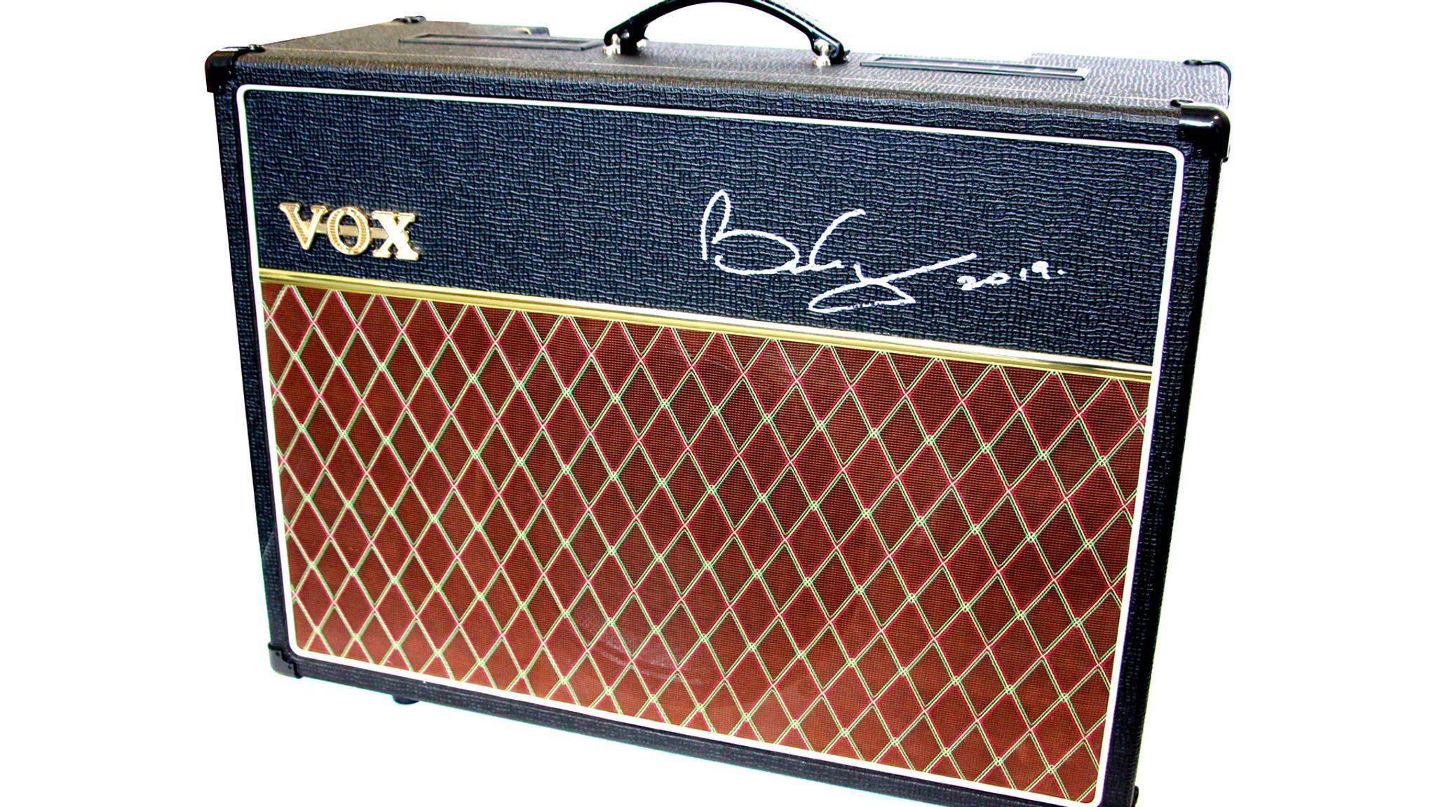 Star Boot Sale: Brian May's amp and Noel Gallagher's trainers go under ...
